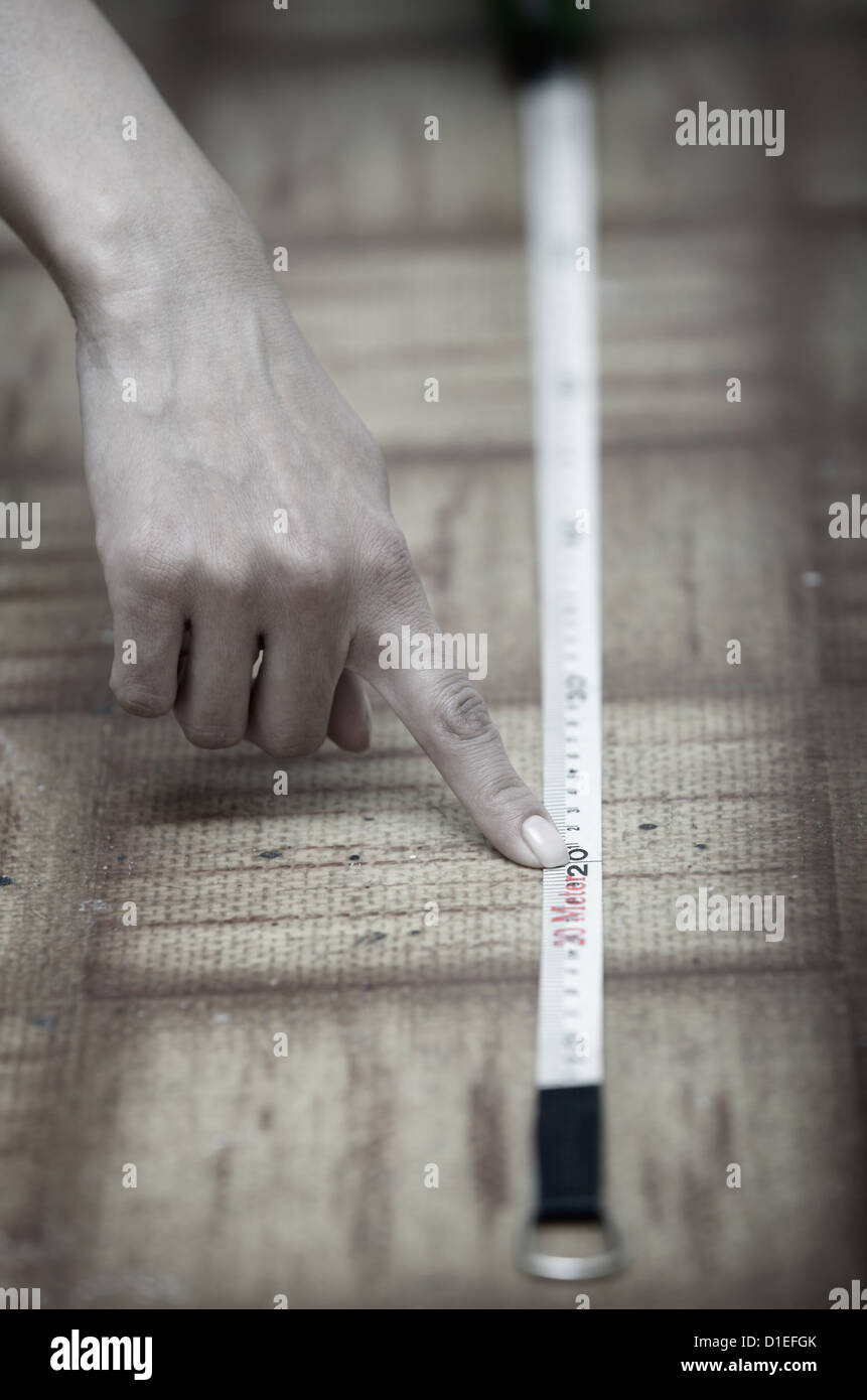 Work measurement hi-res stock photography and images - Alamy