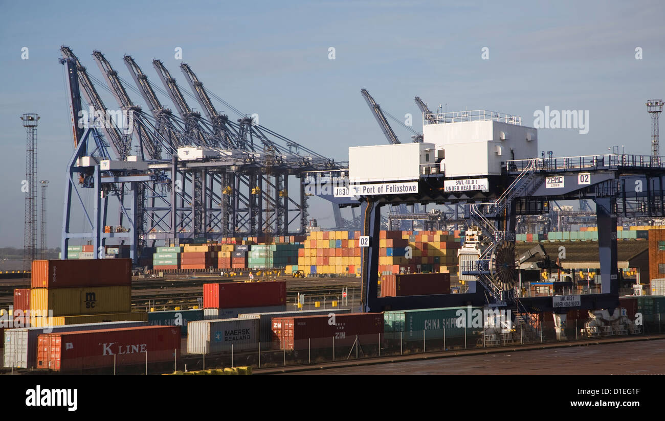 Felixstowe container port hi-res stock photography and images - Alamy