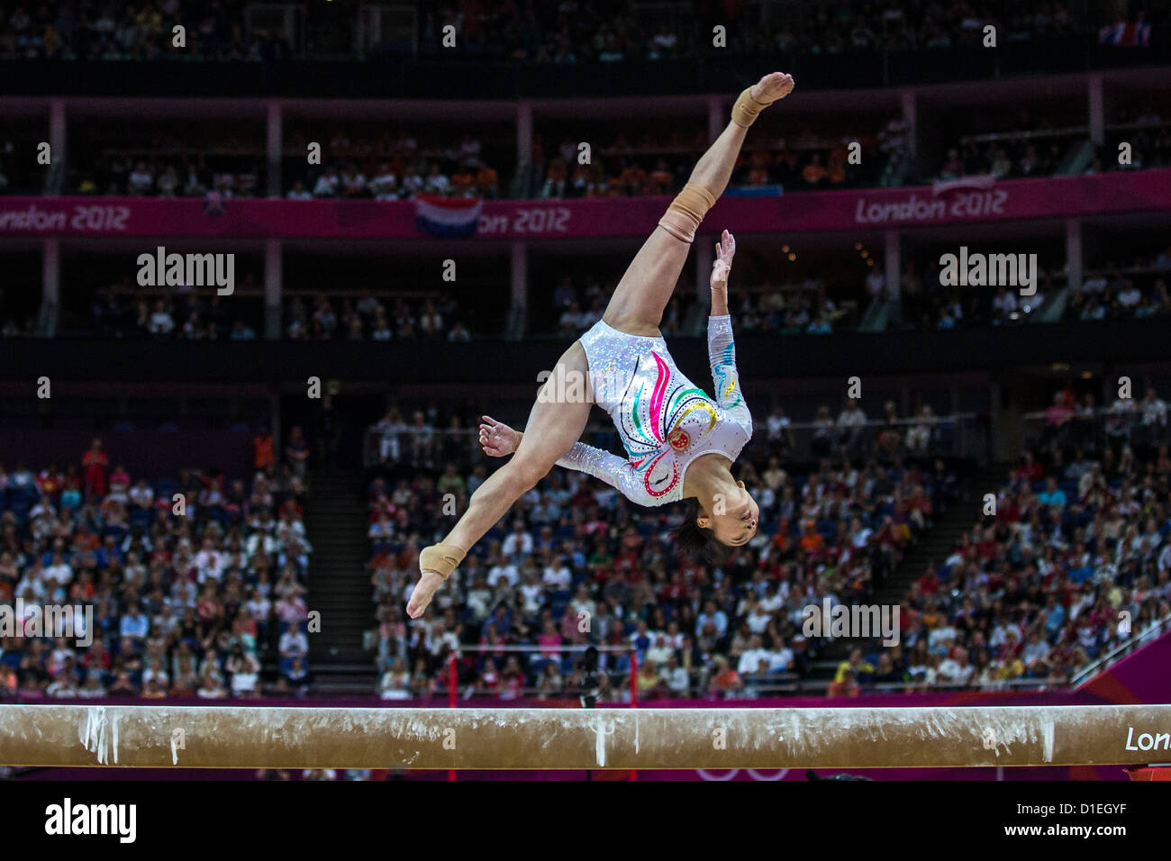 Deng LinLin (CHN) winner of the gold medal in the Women's Balance Beam ...