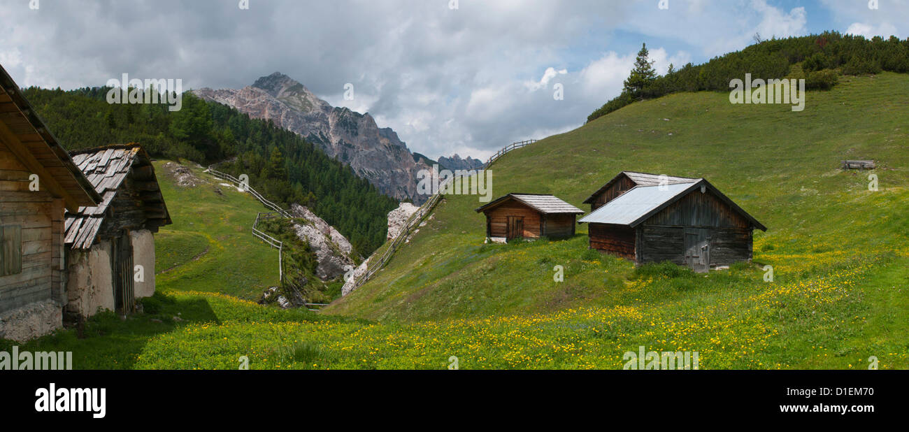 Alpine huts hi-res stock photography and images - Alamy