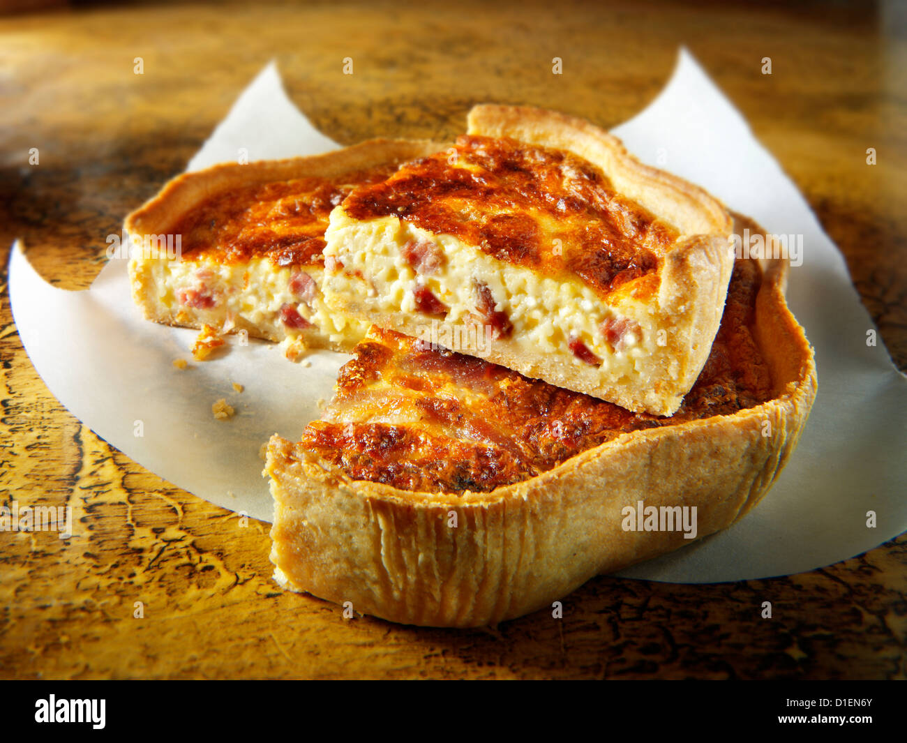 Quiche recipe hi-res stock photography and images - Alamy