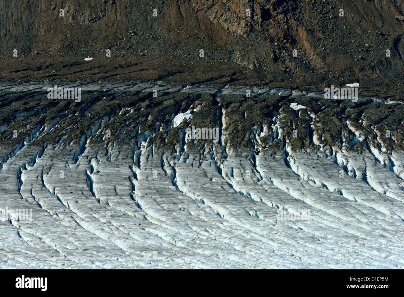 Lateral moraine glacier hi-res stock photography and images - Alamy