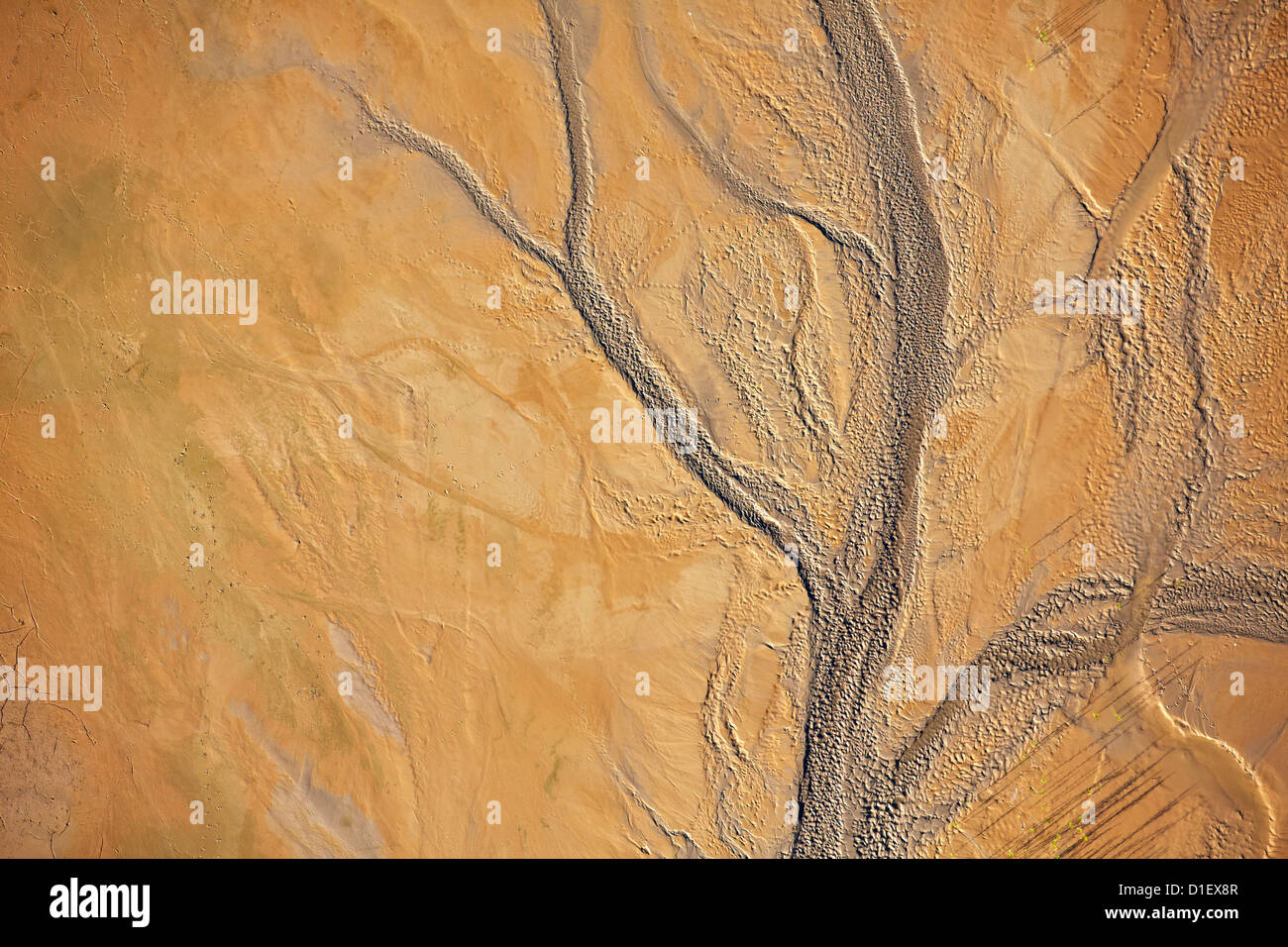 Dredging lakes hi-res stock photography and images - Alamy