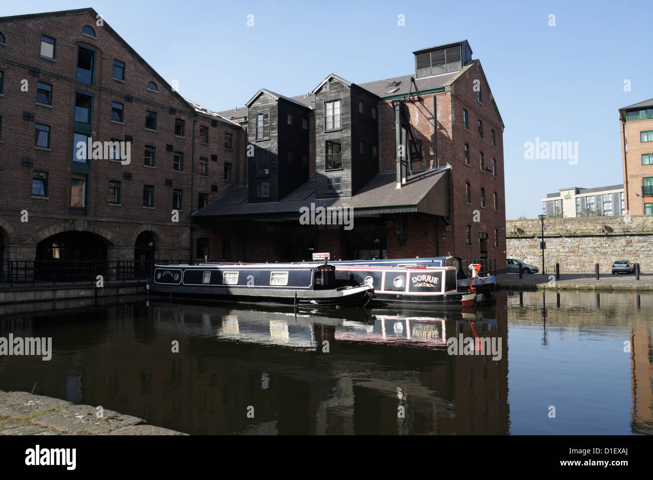 Canal sheffield city centre hi-res stock photography and images - Alamy