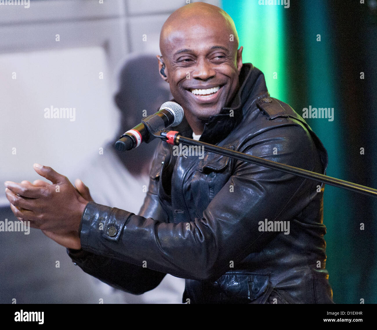 Kem singer hi-res stock photography and images - Alamy