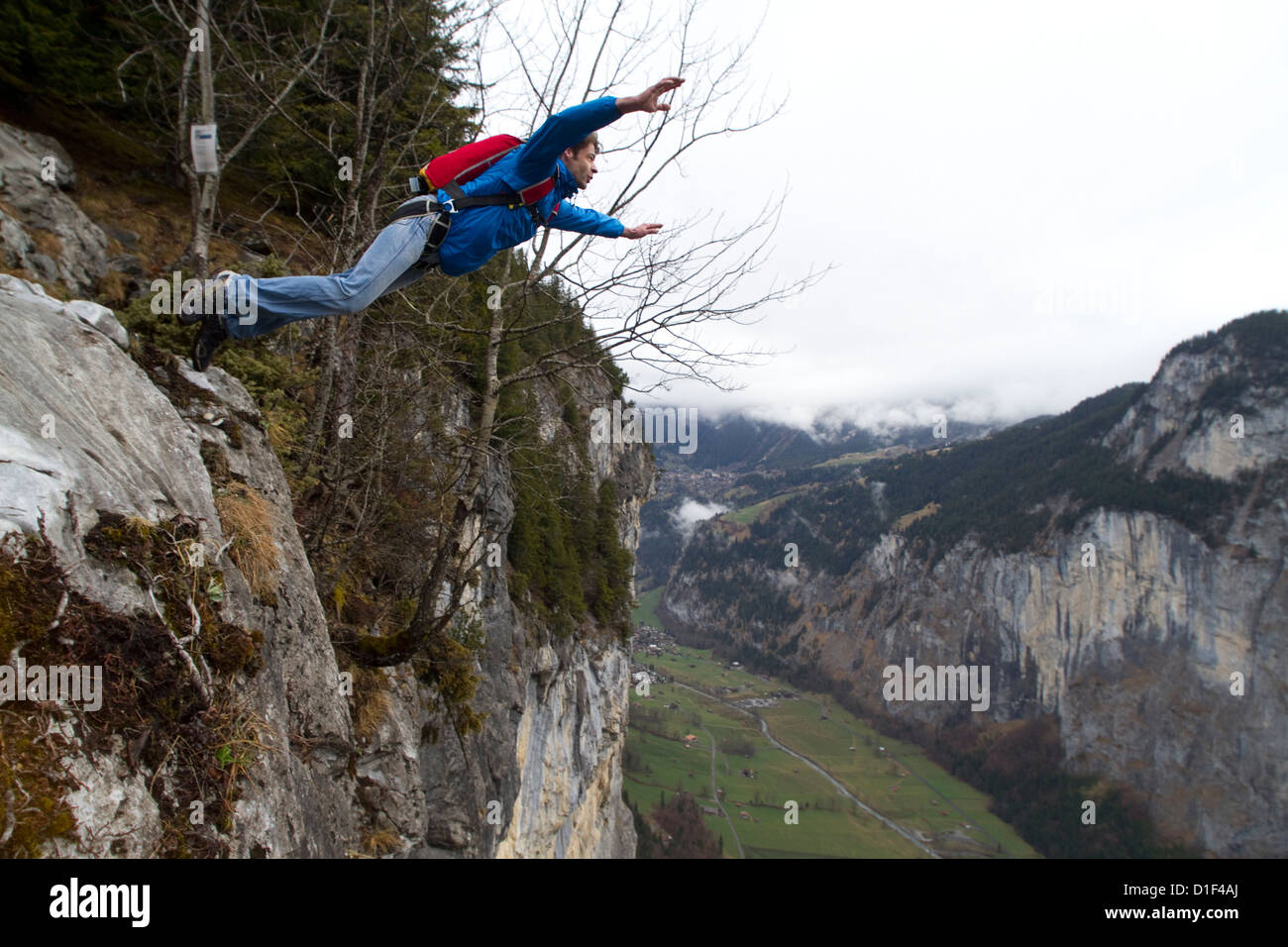Basejumper jumping off hi-res stock photography and images - Alamy