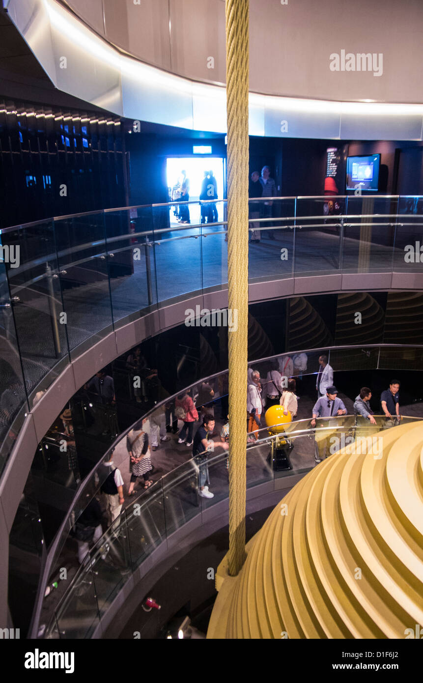Tuned mass damper of taipei 101 hi-res stock photography and images - Alamy