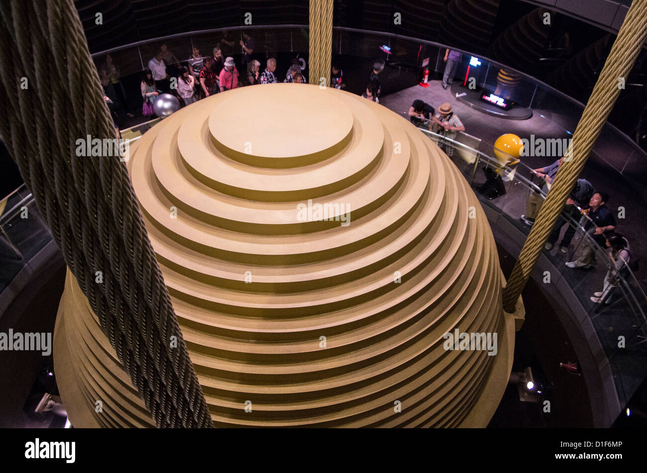 Tuned mass damper of taipei 101 hi-res stock photography and images - Alamy