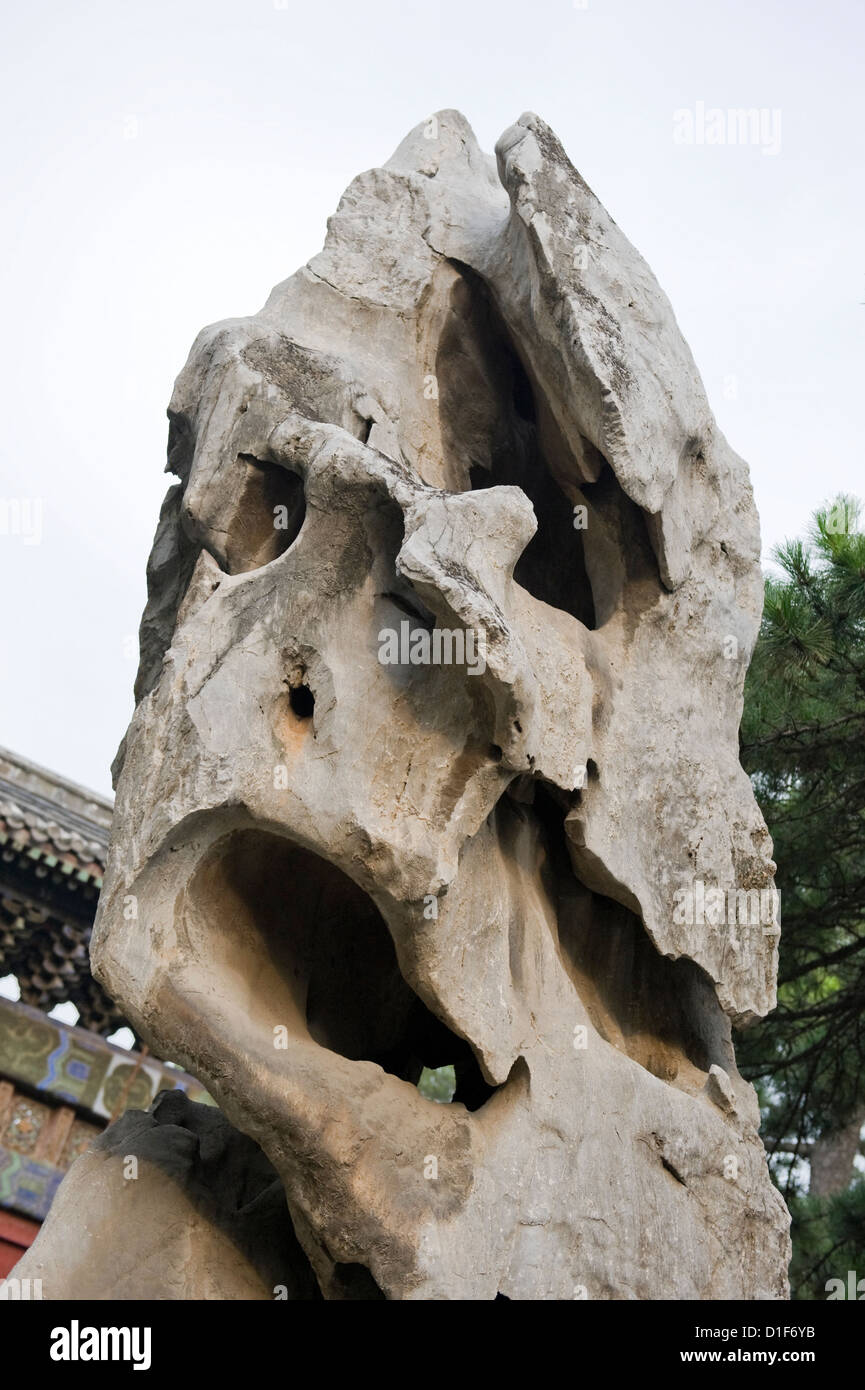 Abstract rock resembling a scary face Stock Photo - Alamy