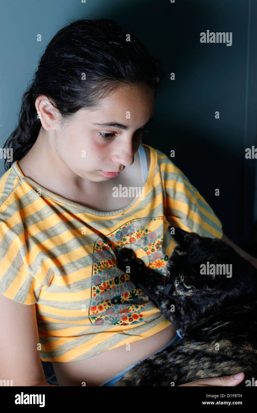 girl with cat Stock Photo - Alamy