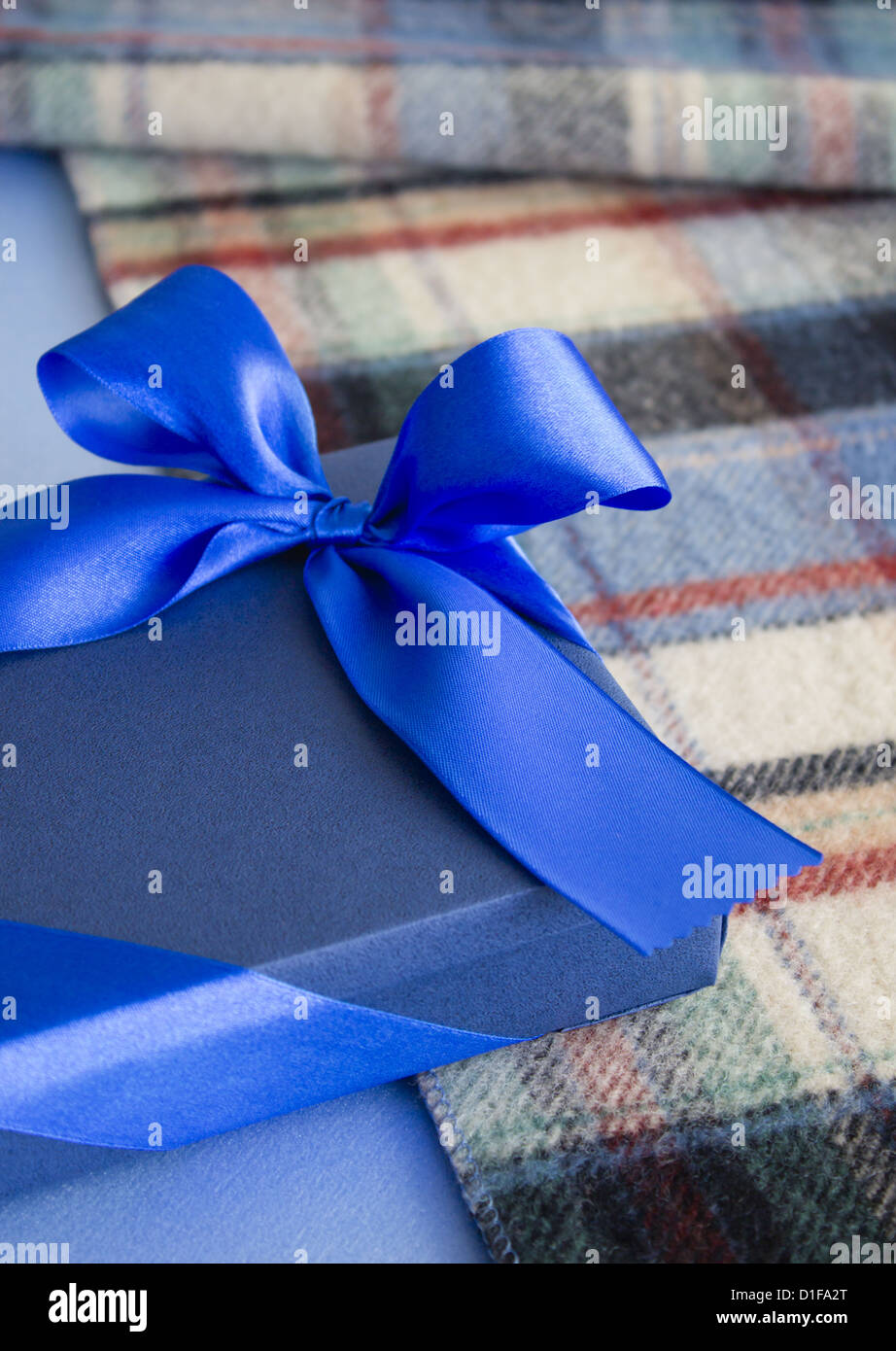 Gift check hi-res stock photography and images - Alamy
