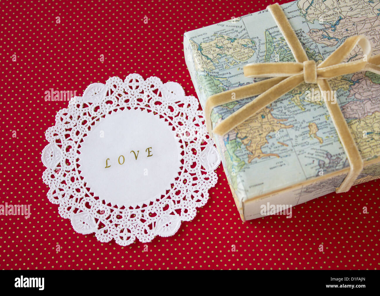 Gift box and lace paper Stock Photo - Alamy