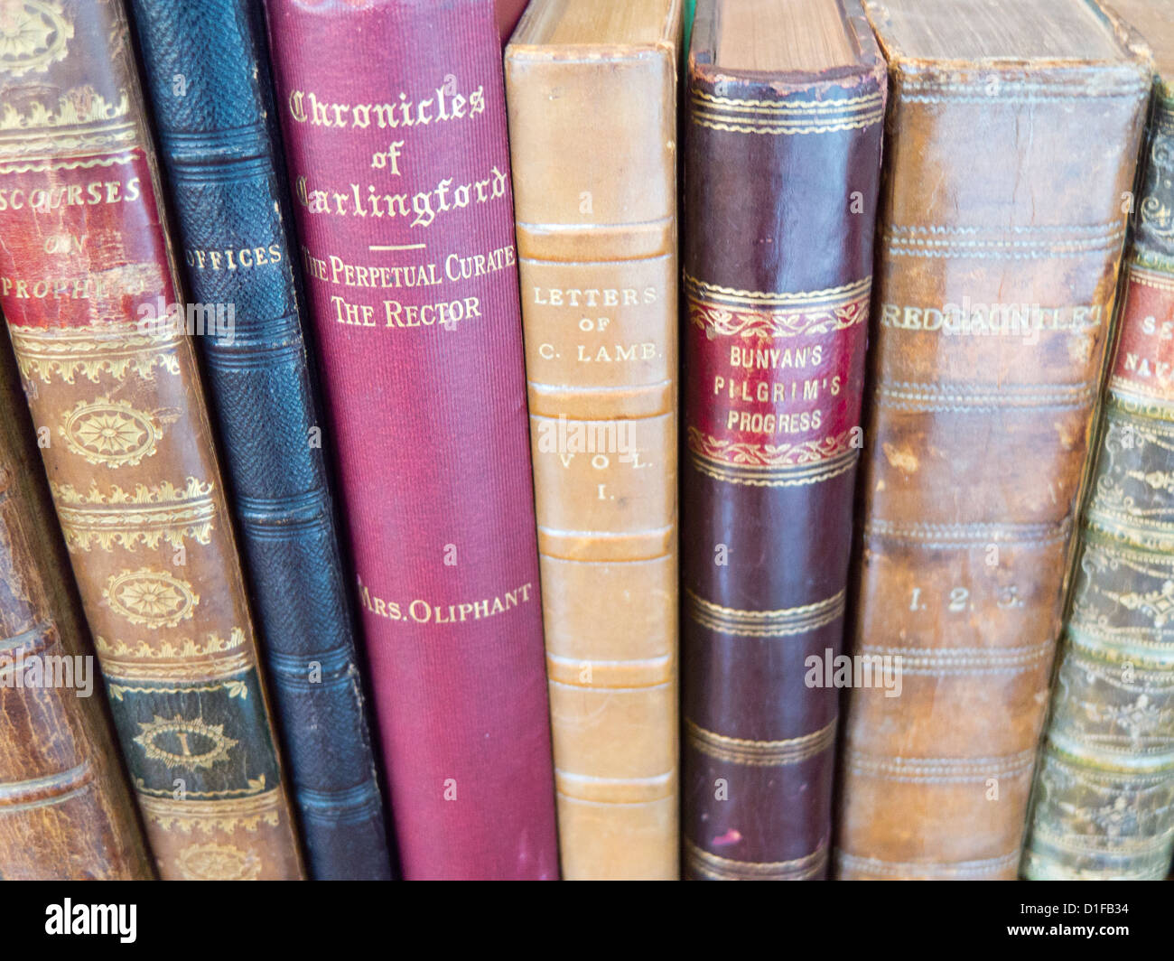 Classic literature hi-res stock photography and images - Alamy