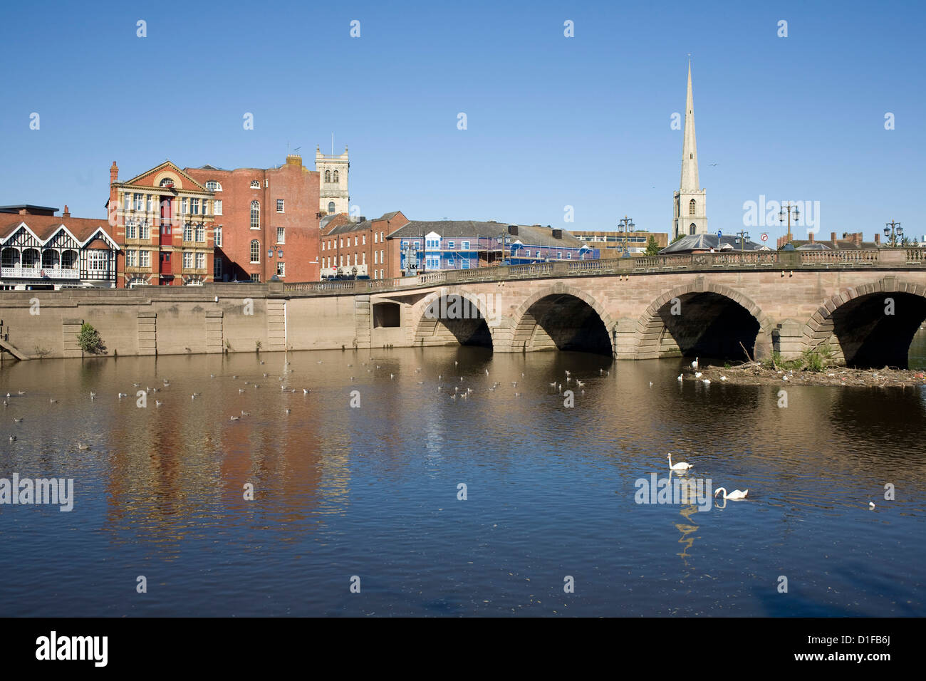 North Quay and bridge over River Severn, Worcester, Worcestershire ...