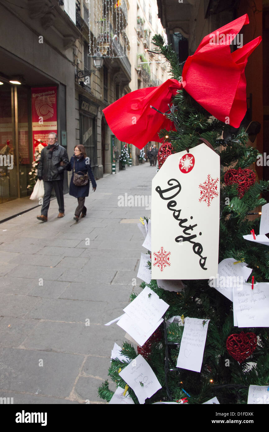 Christmas decoration in spain hi-res stock photography and images - Alamy