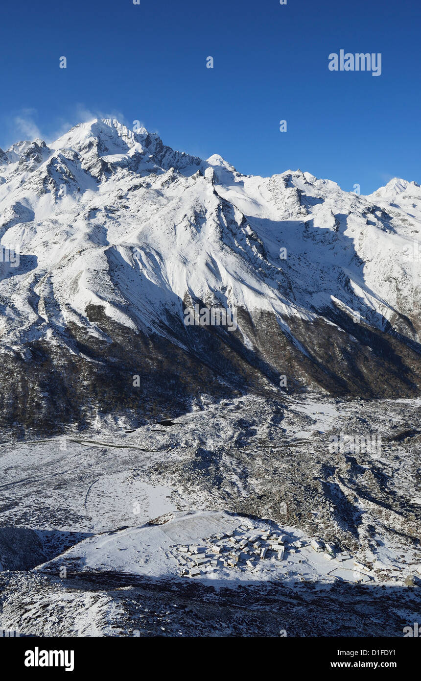 Kyanjin Gumba village and Langtang valley, Langtang National Park, Bagmati, Central Region ...