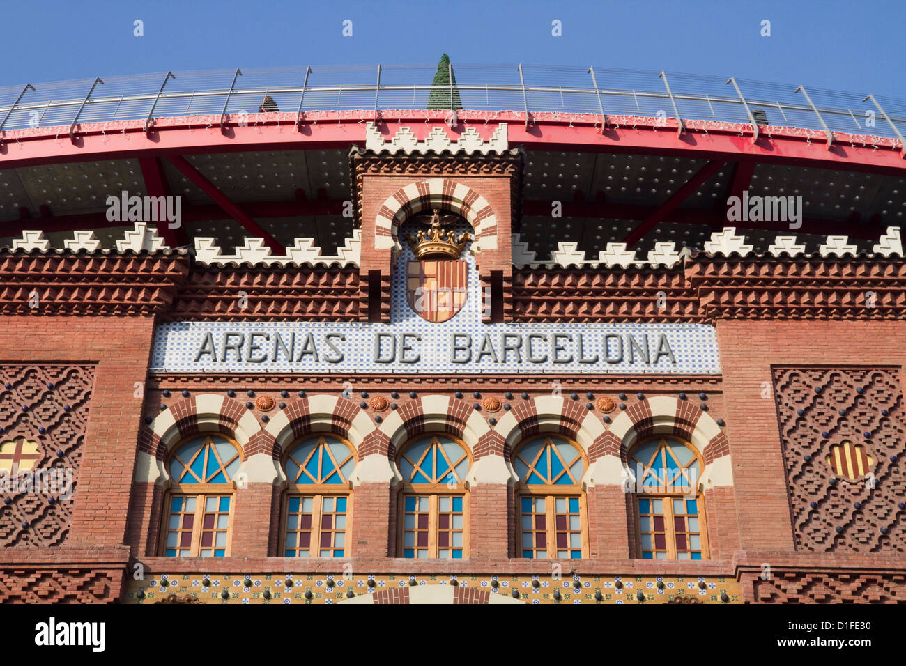 Las Arenas shopping center architecture facade, Plaza de Espanya ...