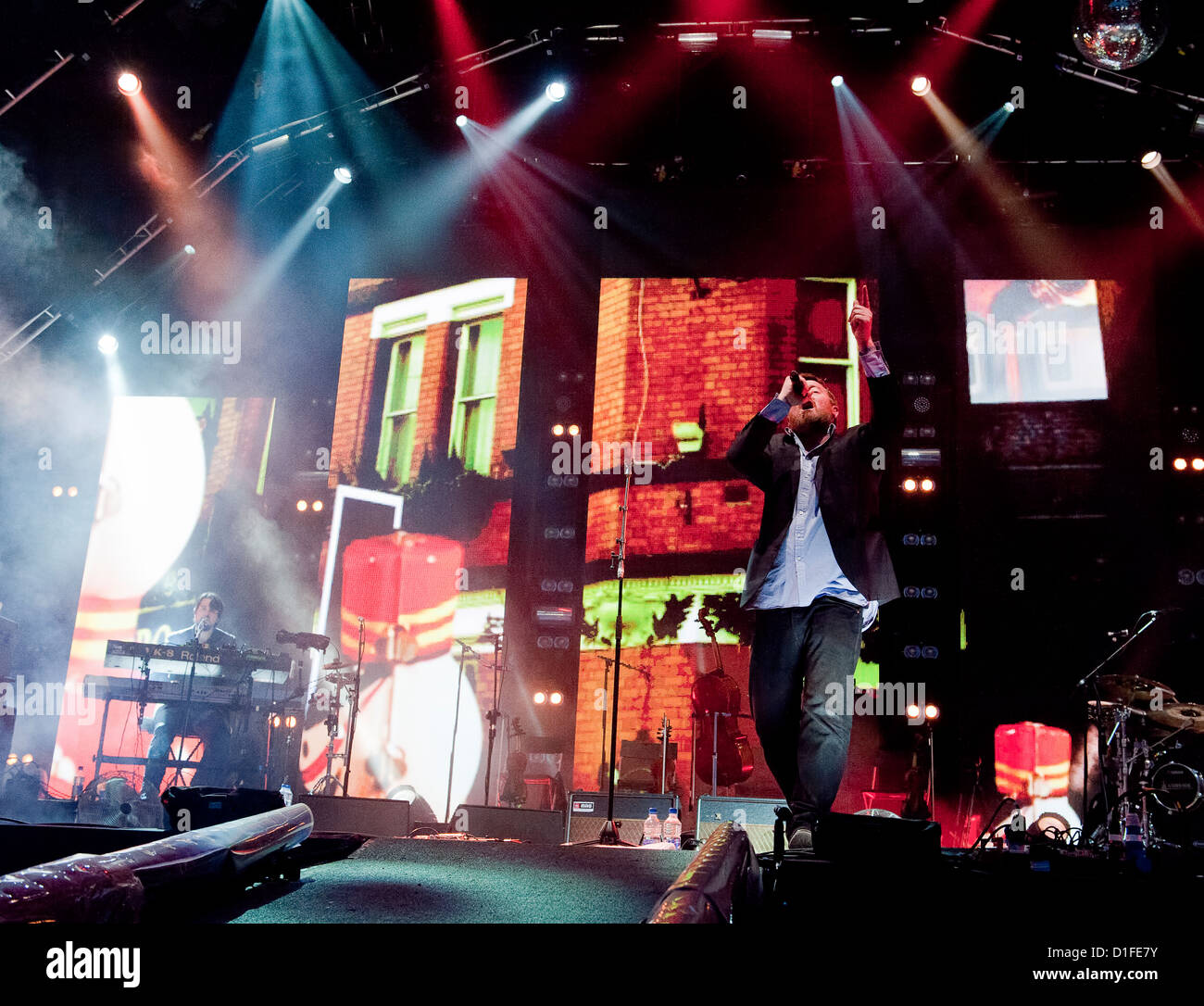 Lead Singer guy Garvey from the group Elbow Performing at the Jodrell ...
