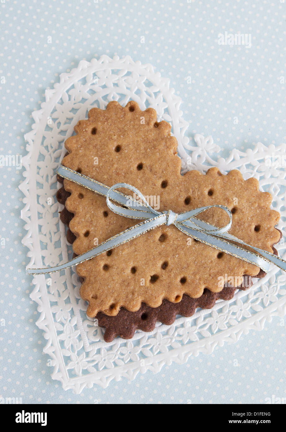 Heart-shaped cookies tied with a ribbon Stock Photo - Alamy
