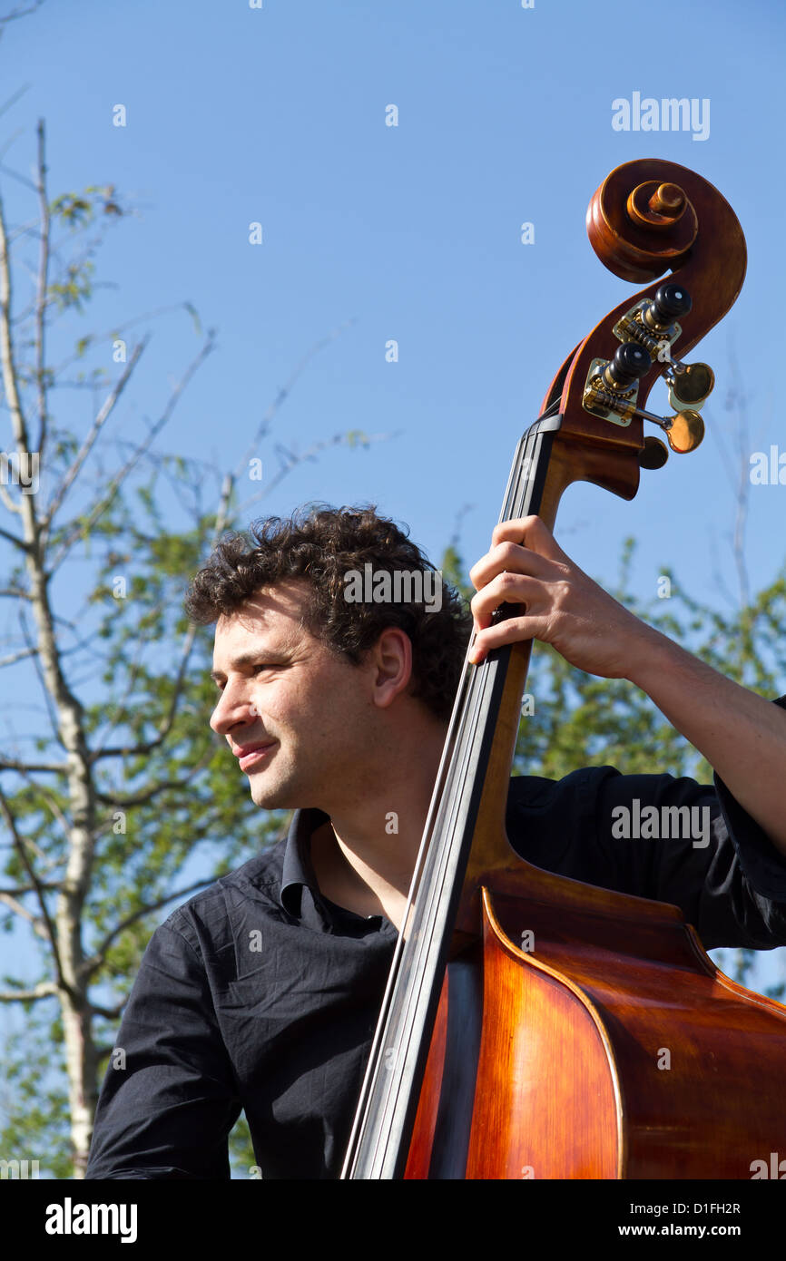Street Musician in the Berlin Wall Park ( Mauerpark ) in Berlin on a ...