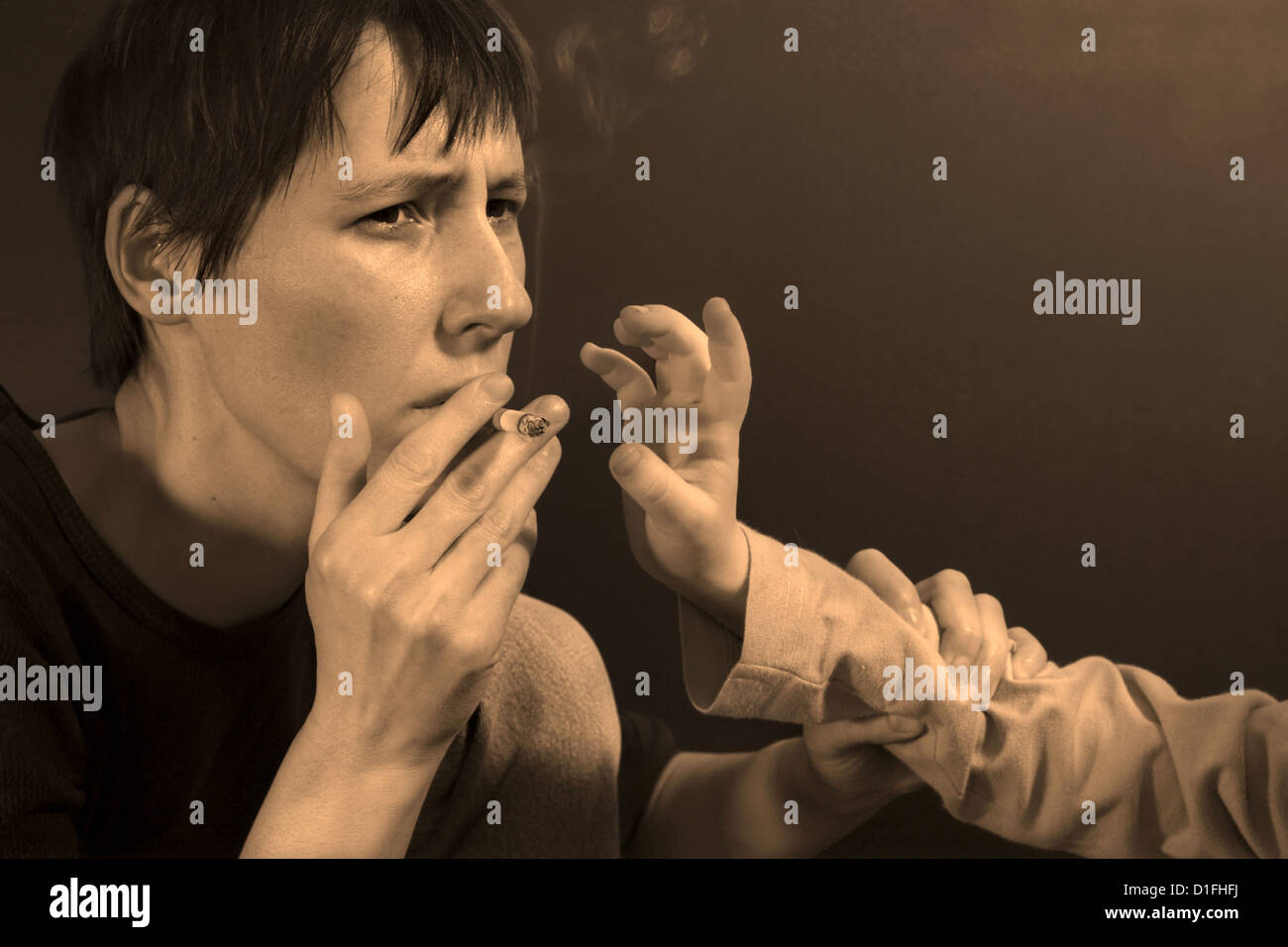 smoking of mother Stock Photo - Alamy