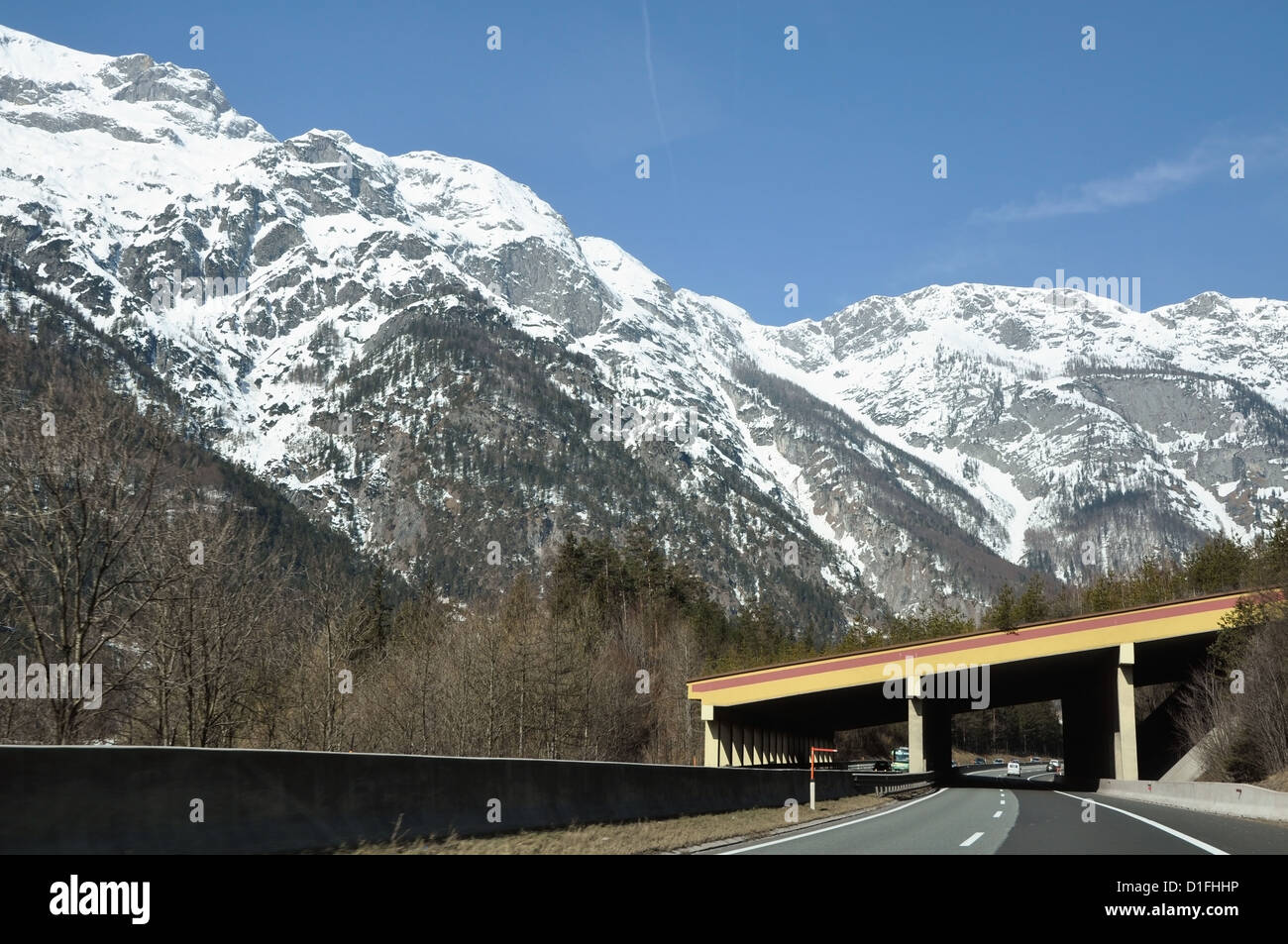 Mountain highway in the beautiful austrian Alps Stock Photo - Alamy