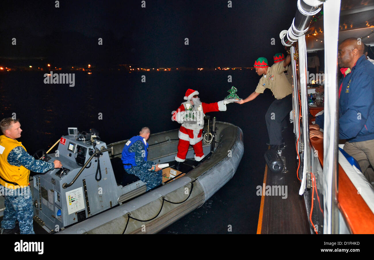 Admirals barge hi-res stock photography and images - Alamy