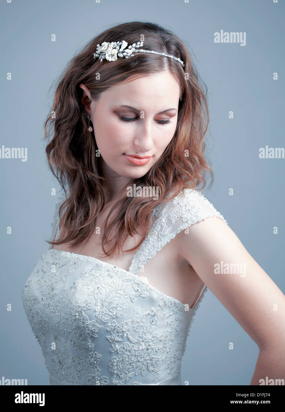 Studio portrait of a beautiful young bride, head shot Stock Photo - Alamy
