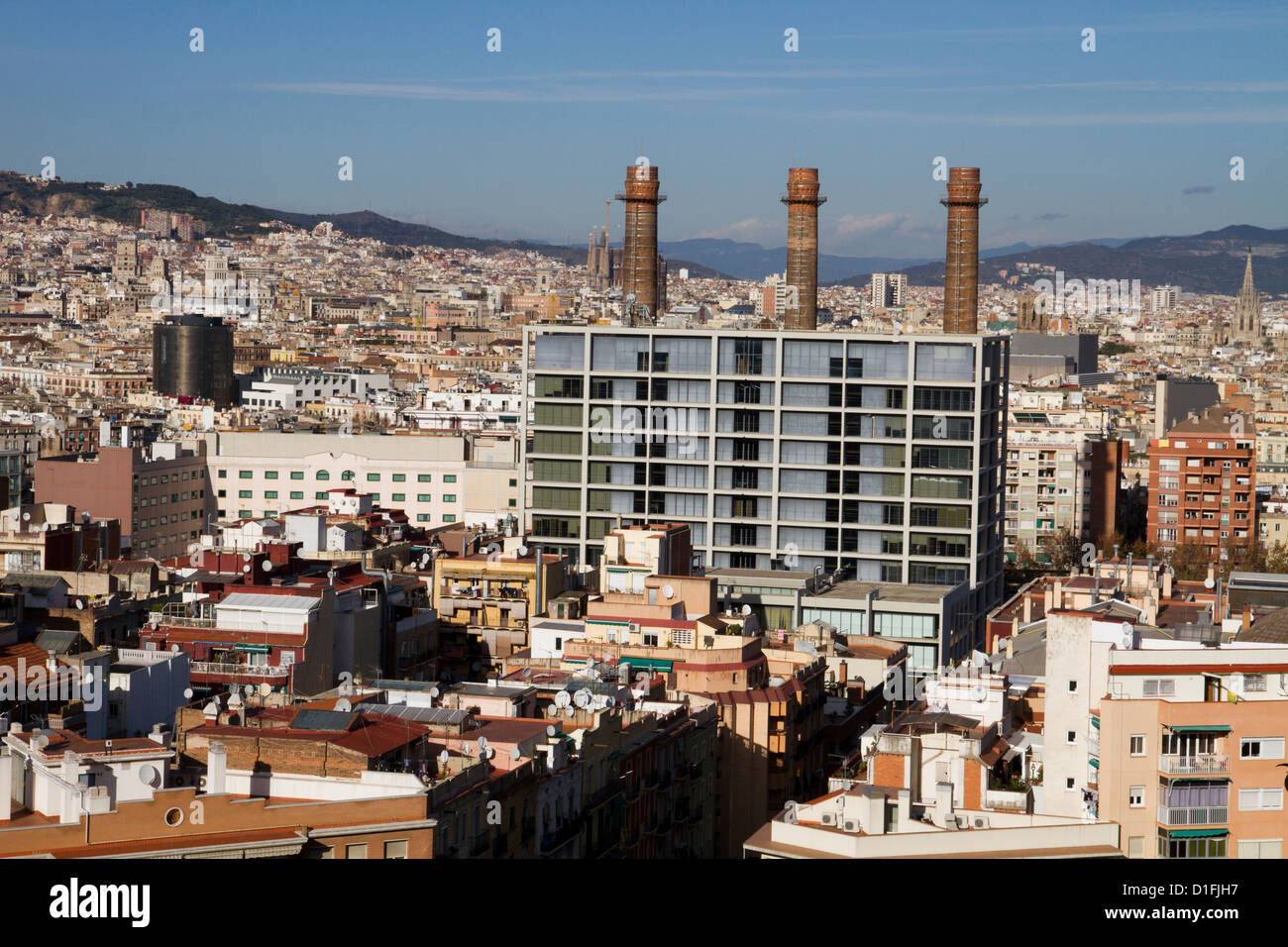 Barcelona skyline spain hi-res stock photography and images - Alamy