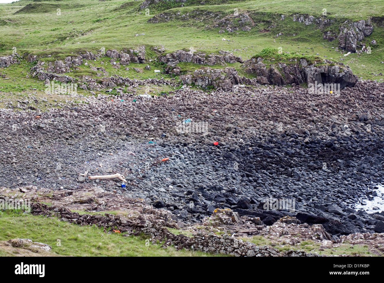 Flotsam and jetsam hi-res stock photography and images - Alamy