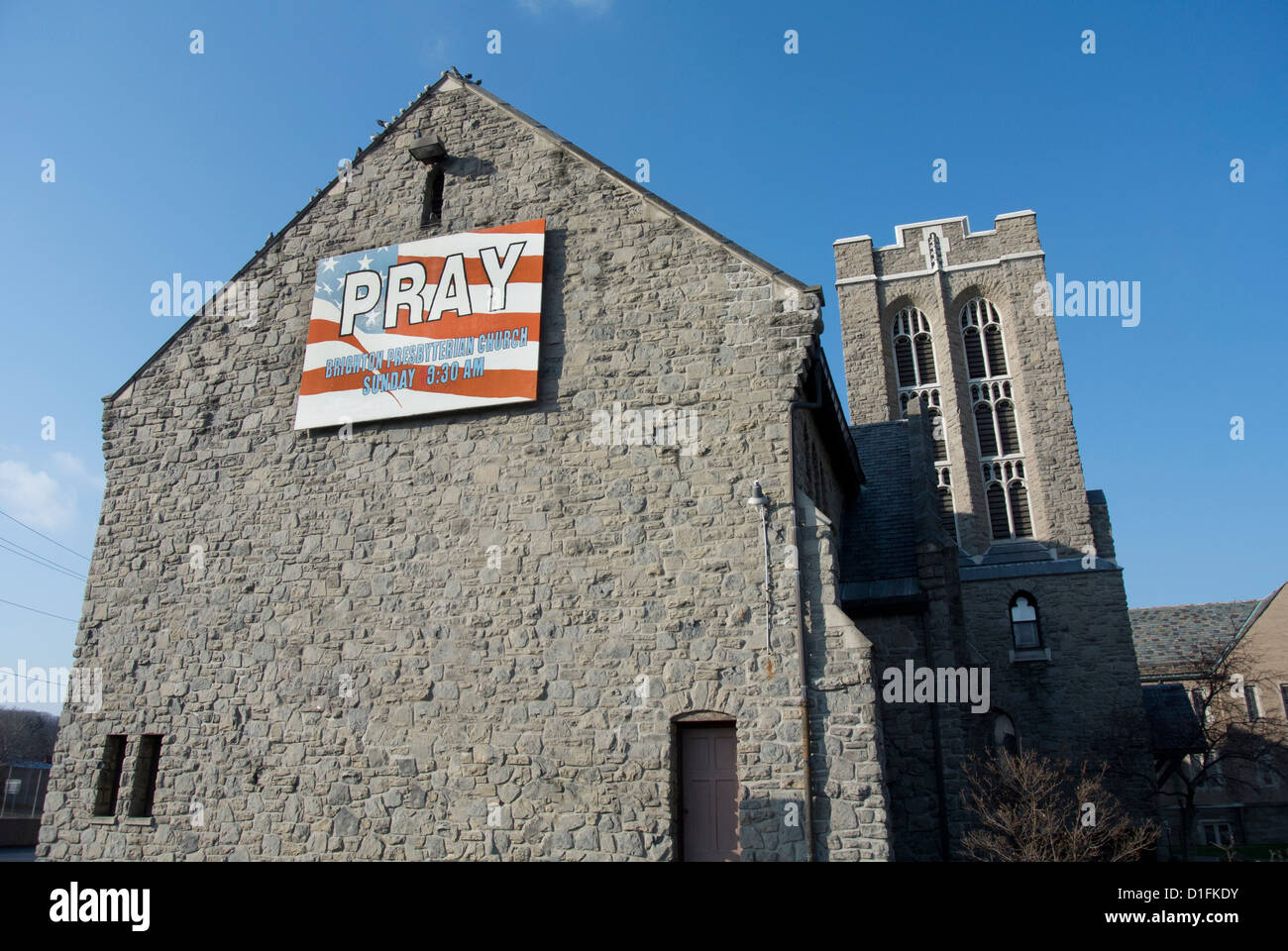 Side of church hi-res stock photography and images - Alamy