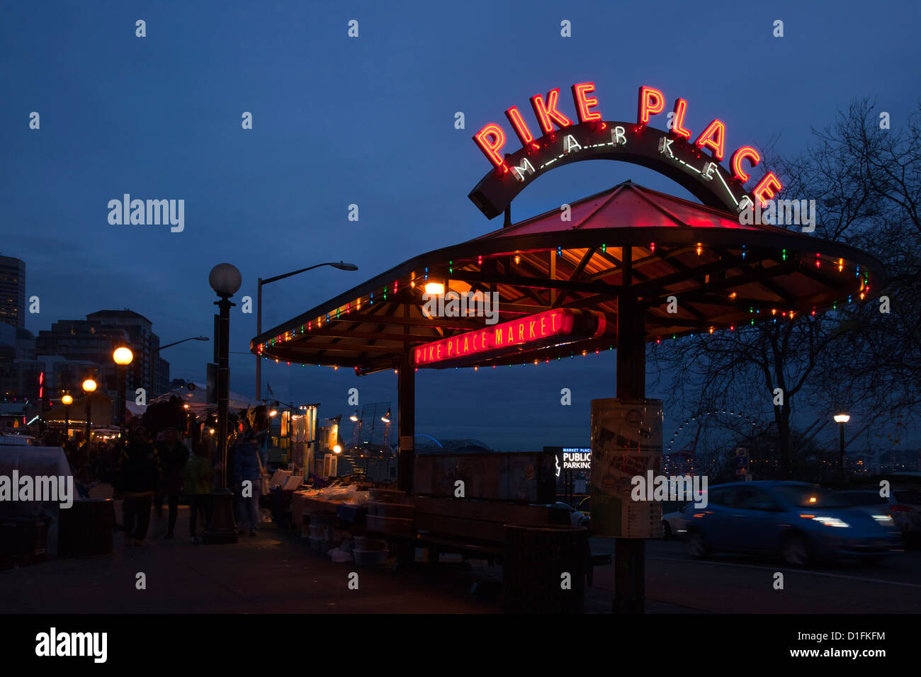 Downtown farmers market hi-res stock photography and images - Alamy