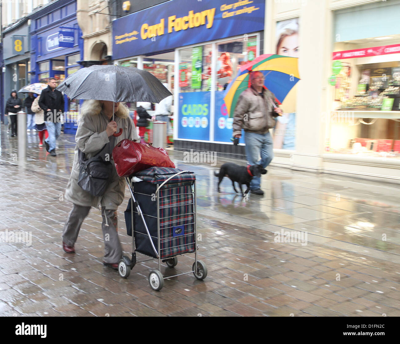Wet day in wales hi-res stock photography and images - Alamy