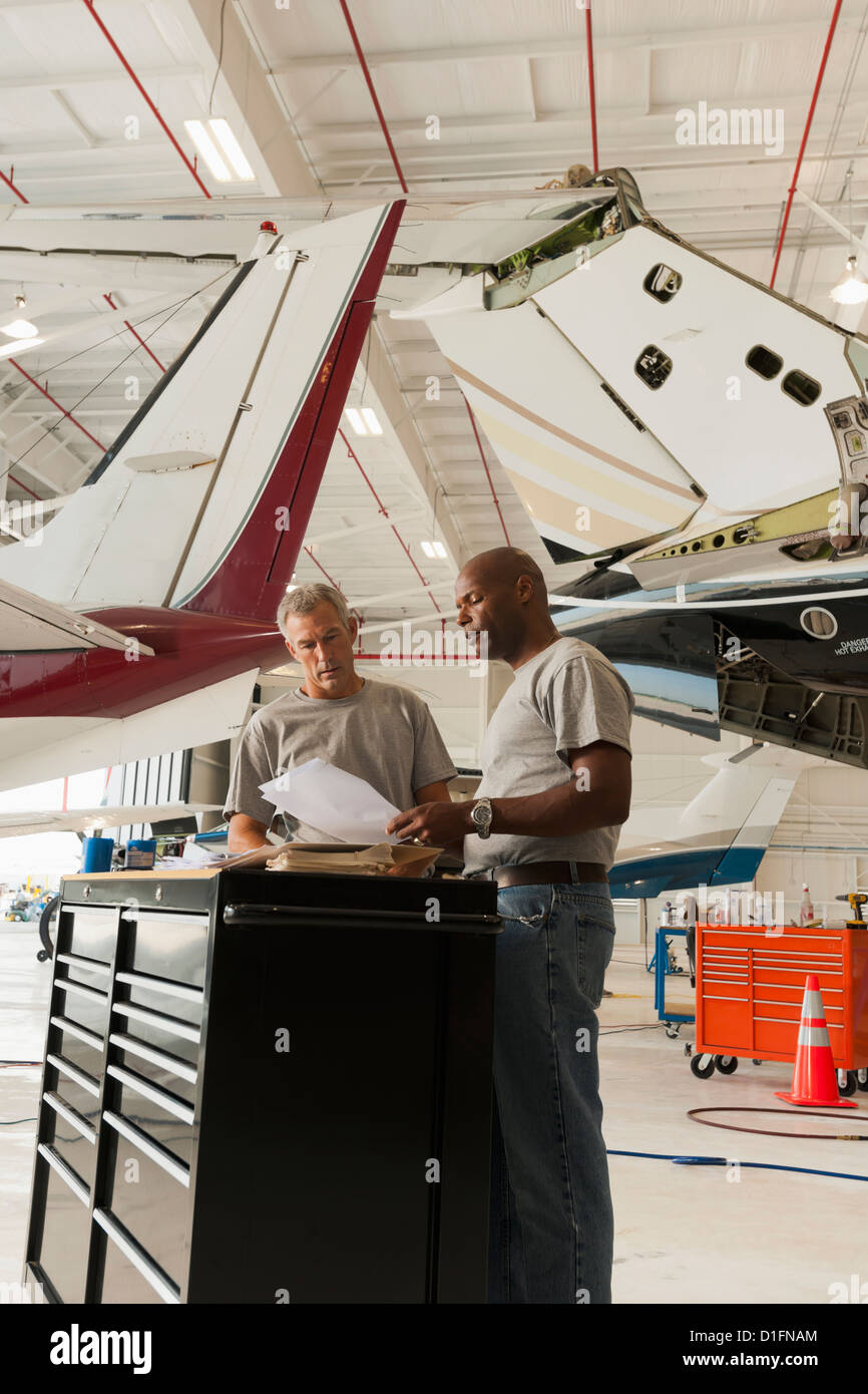Working man aeroplane hi-res stock photography and images - Alamy