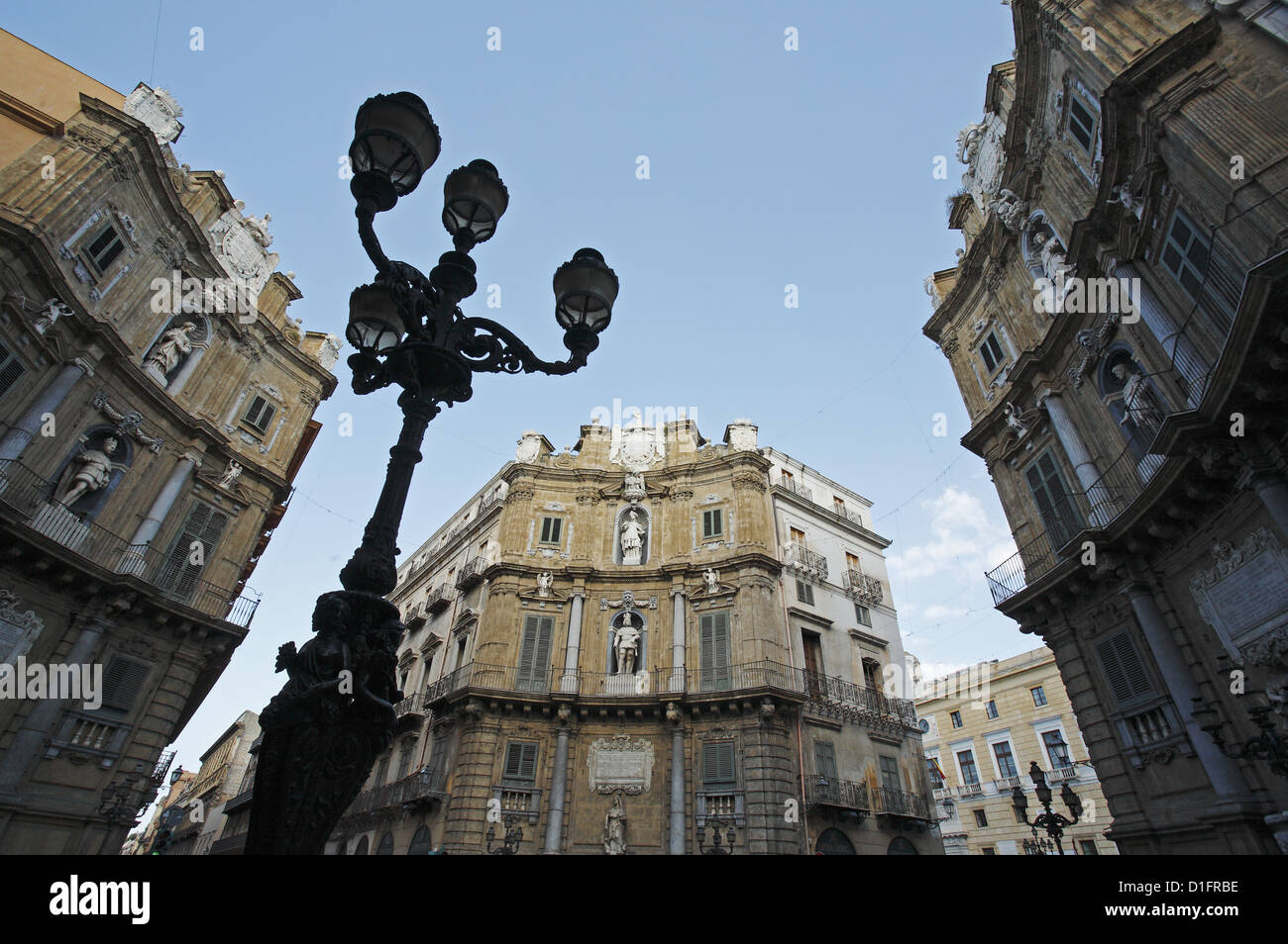 Piazza quattro canti hi-res stock photography and images - Alamy