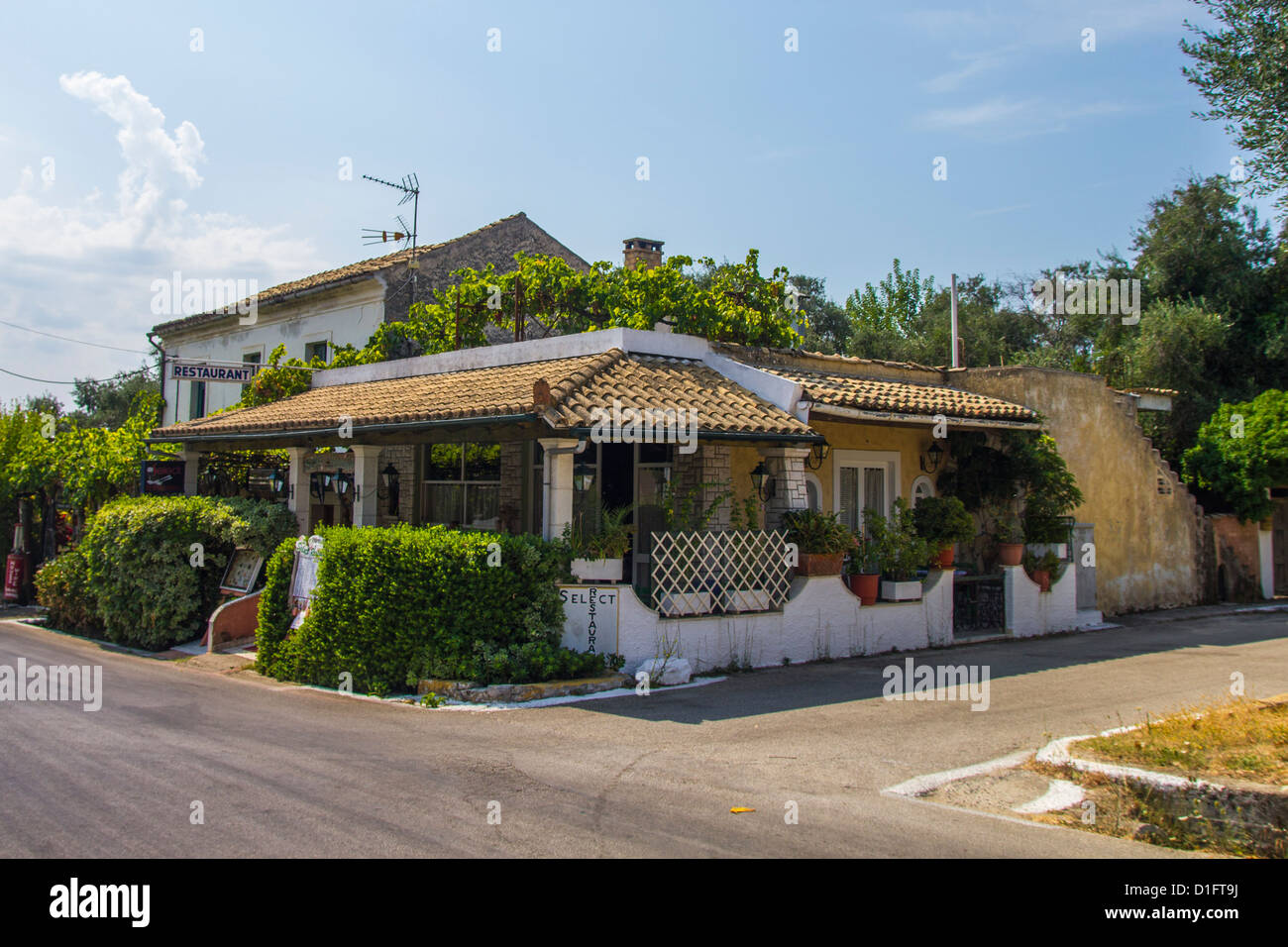 Panorama taverna hi-res stock photography and images - Alamy