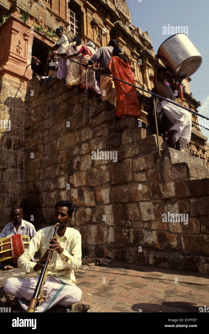 King raja raja chola temple hi-res stock photography and images - Alamy