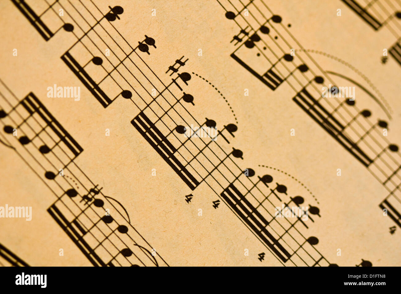Musical notes note hi-res stock photography and images - Alamy