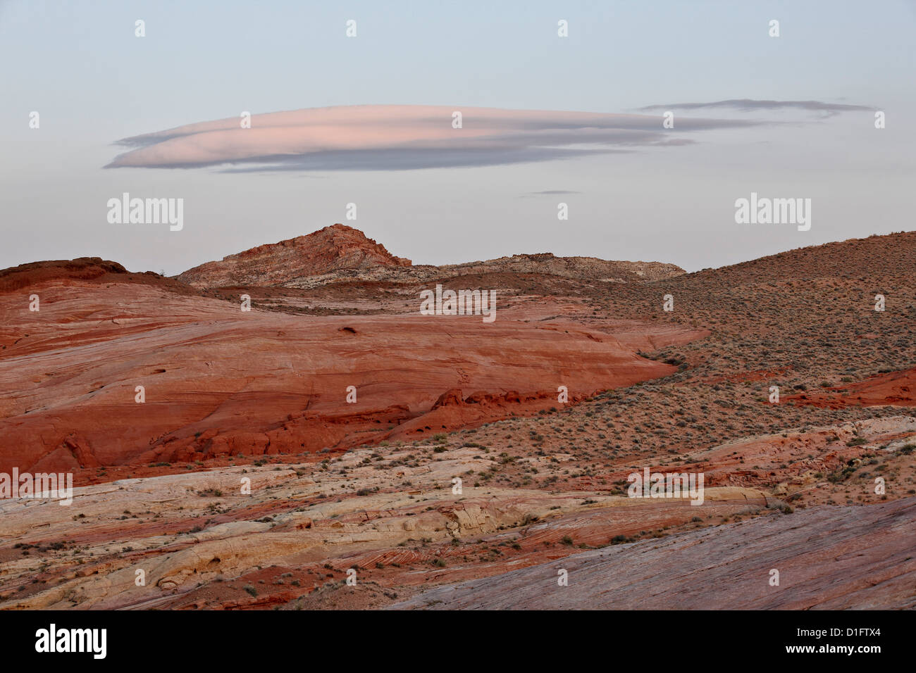 Cloud valley hi-res stock photography and images - Alamy