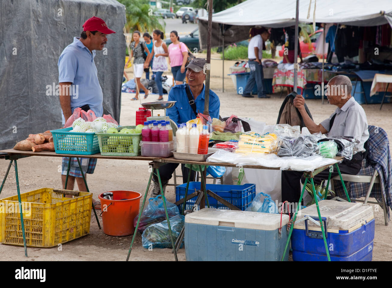 Fresh produce central market hi-res stock photography and images - Alamy