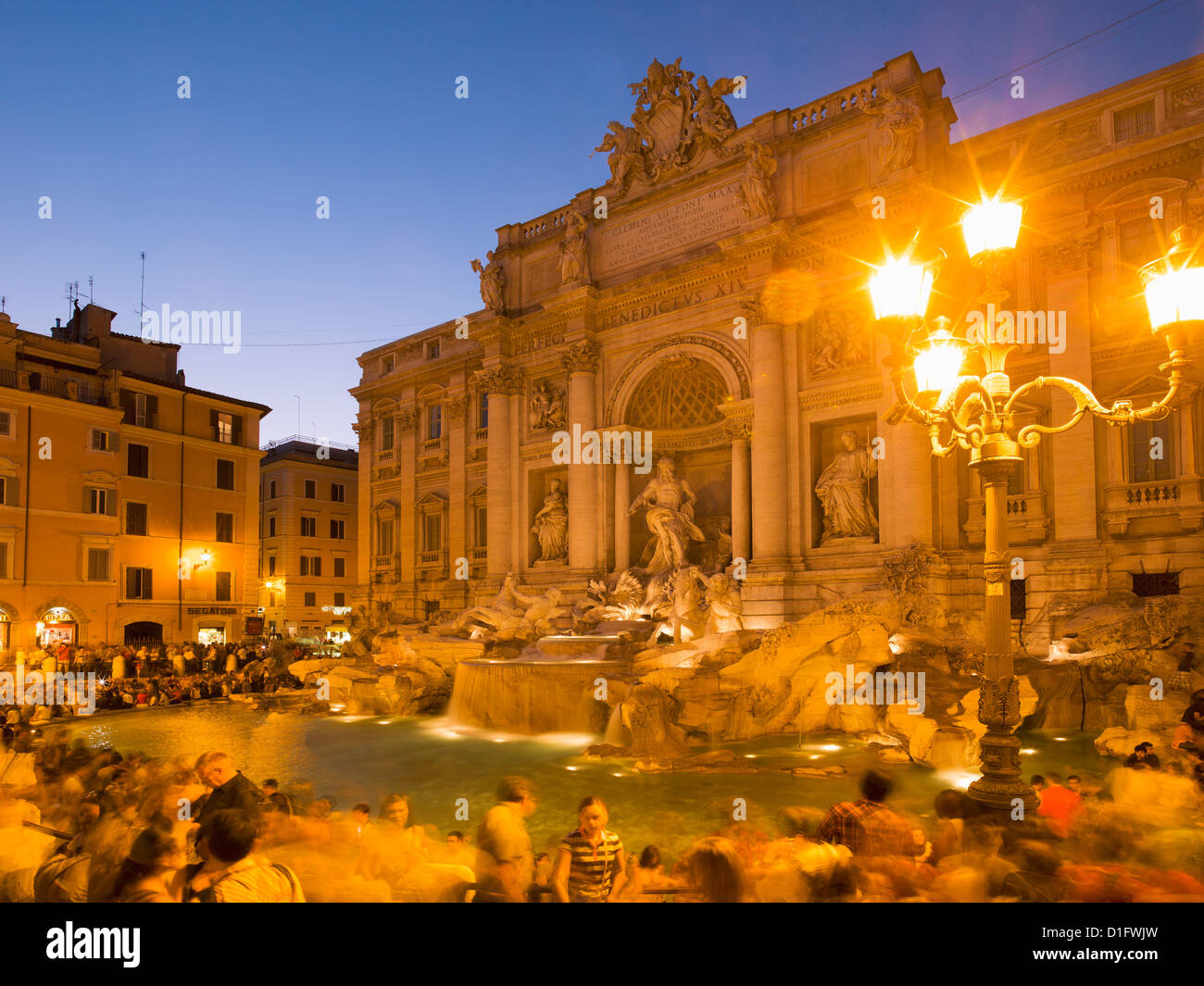 Trevi fountain hi-res stock photography and images - Alamy