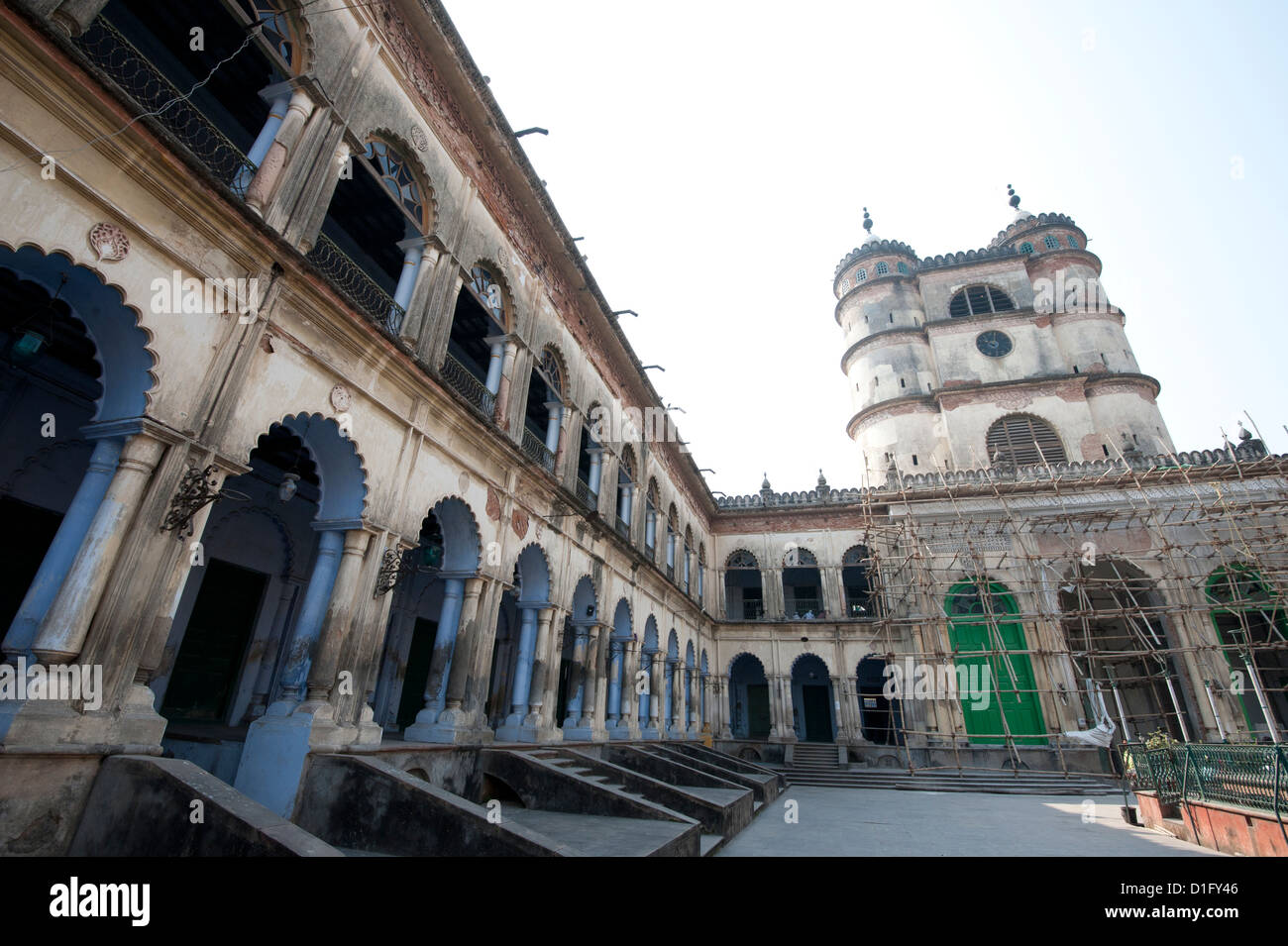 Madrasa hi-res stock photography and images - Alamy