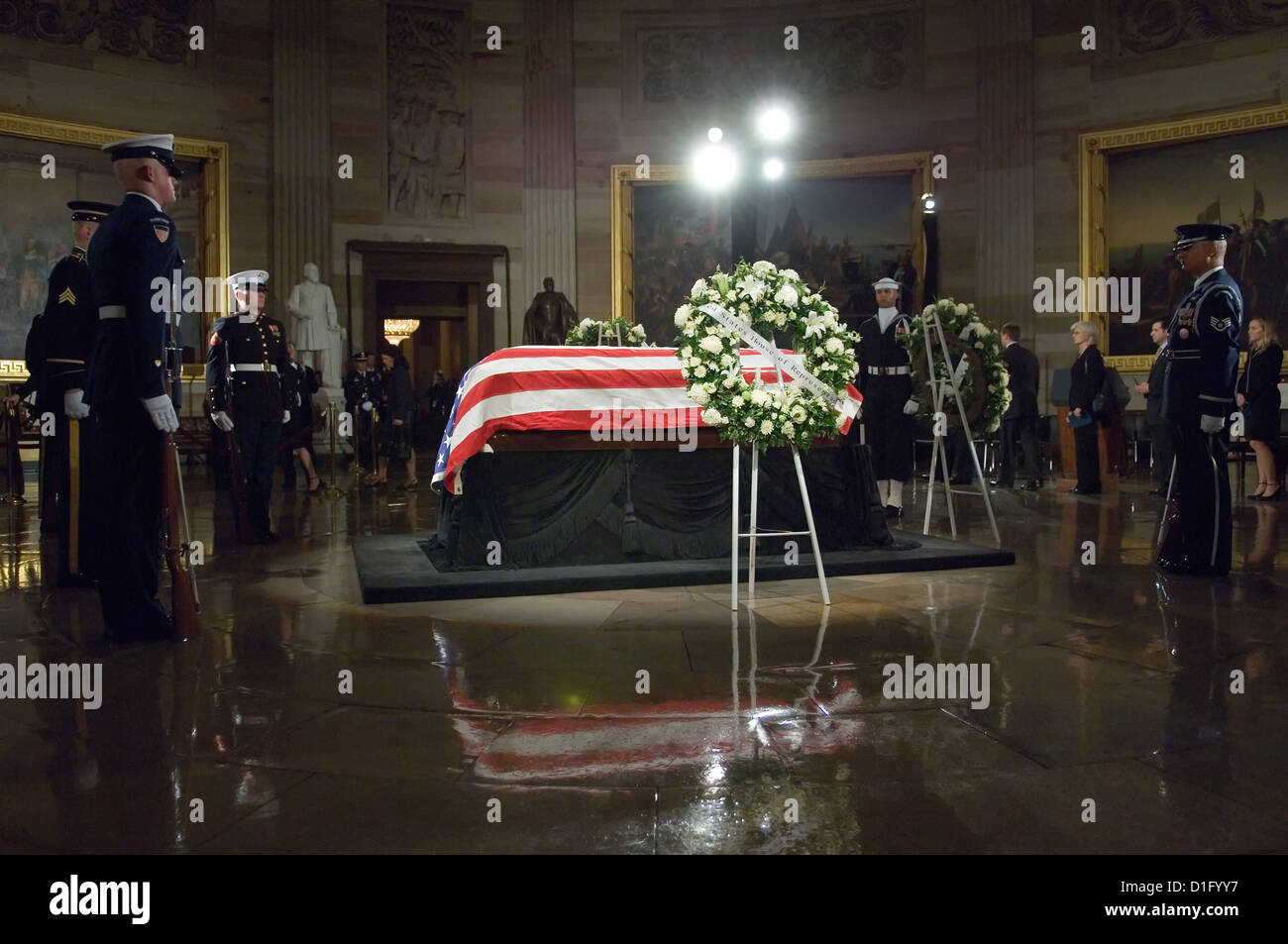 The casket of former US President Gerald R. Ford lays in state in the ...
