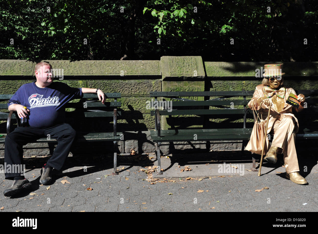 Two People Sit On Bench High Resolution Stock Photography and Images ...