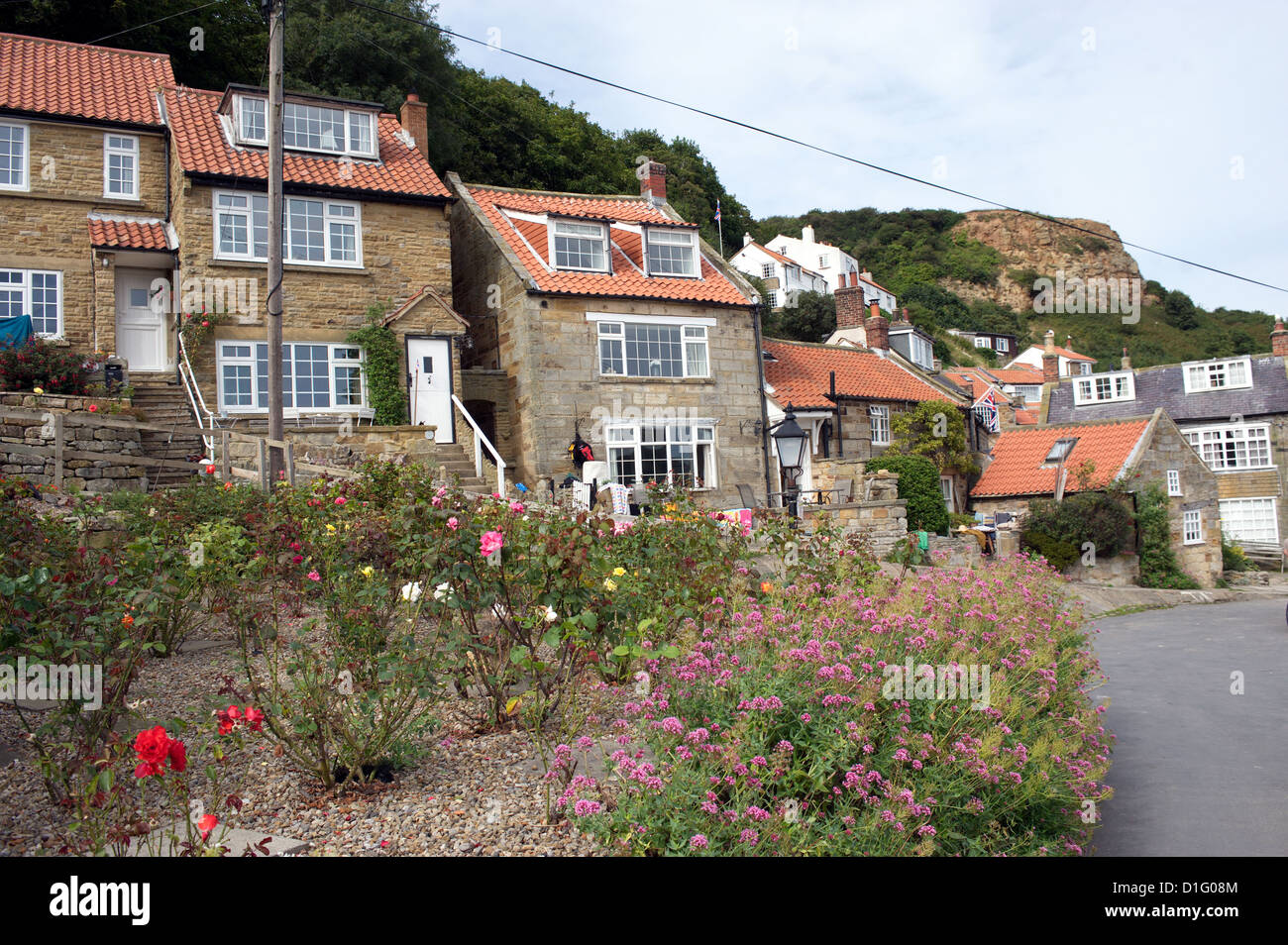 Village houses and gardens in Runswick Bay Stock Photo - Alamy