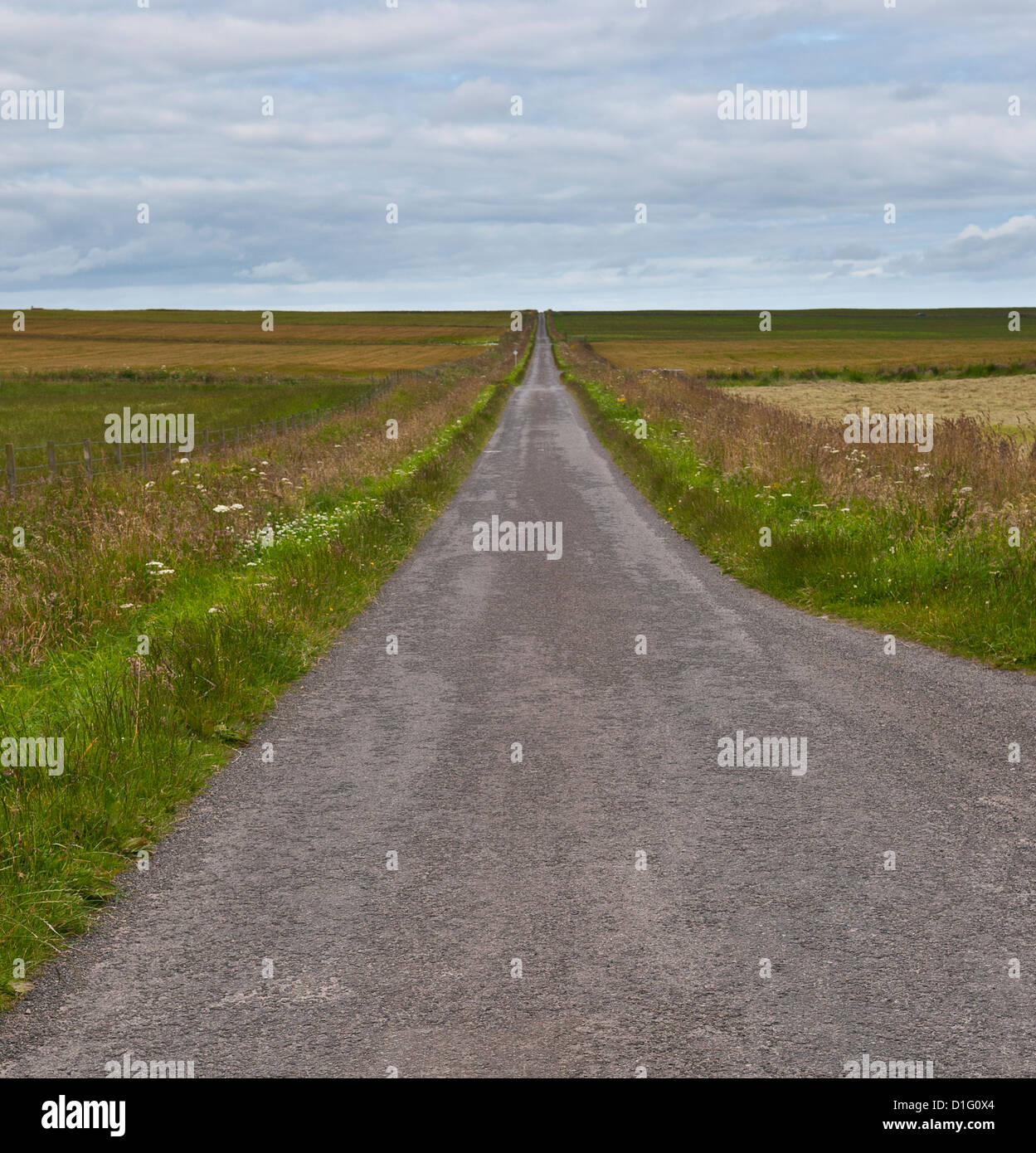 Unseen road hi-res stock photography and images - Alamy