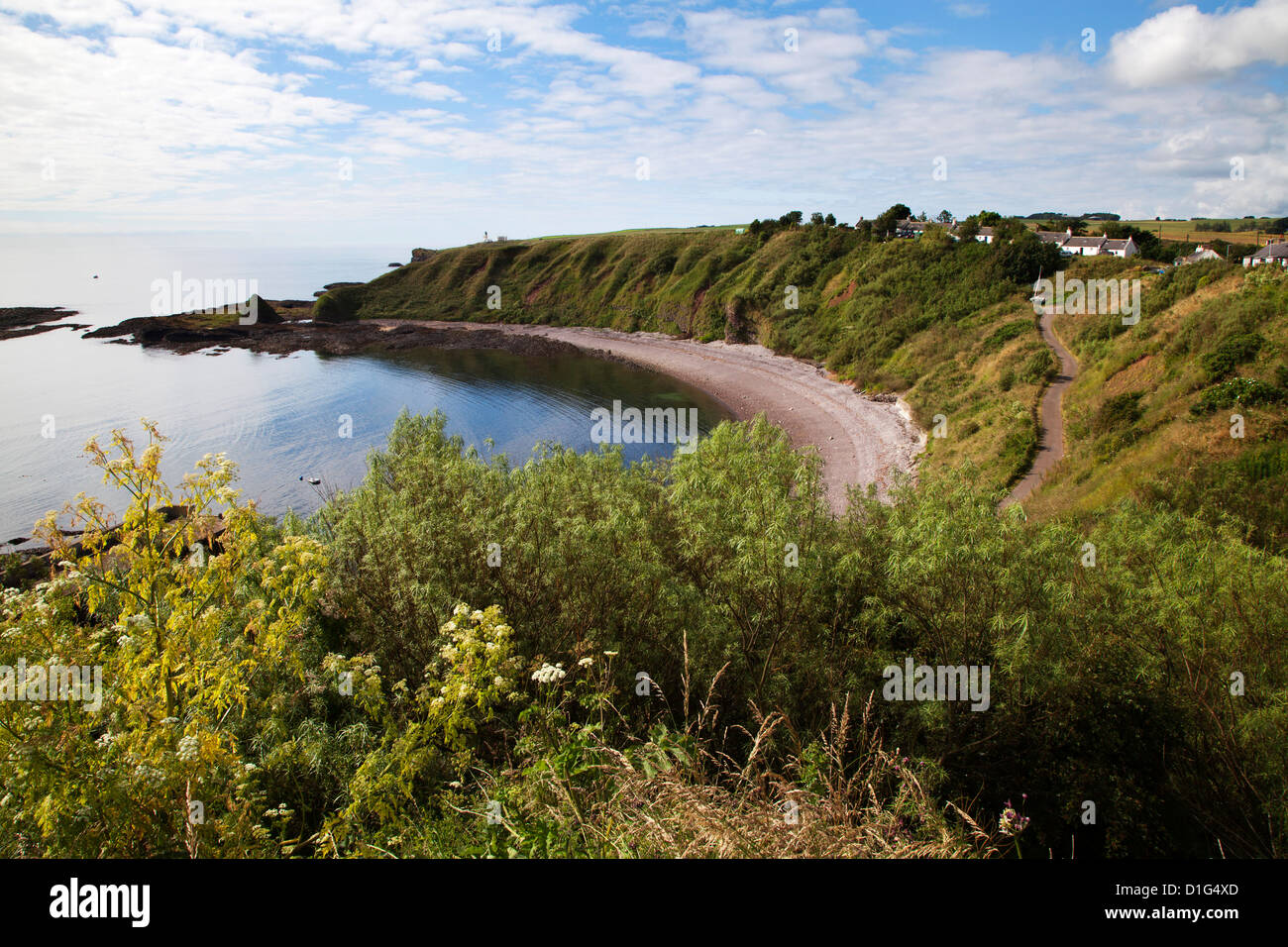 Catterline bay hi-res stock photography and images - Alamy
