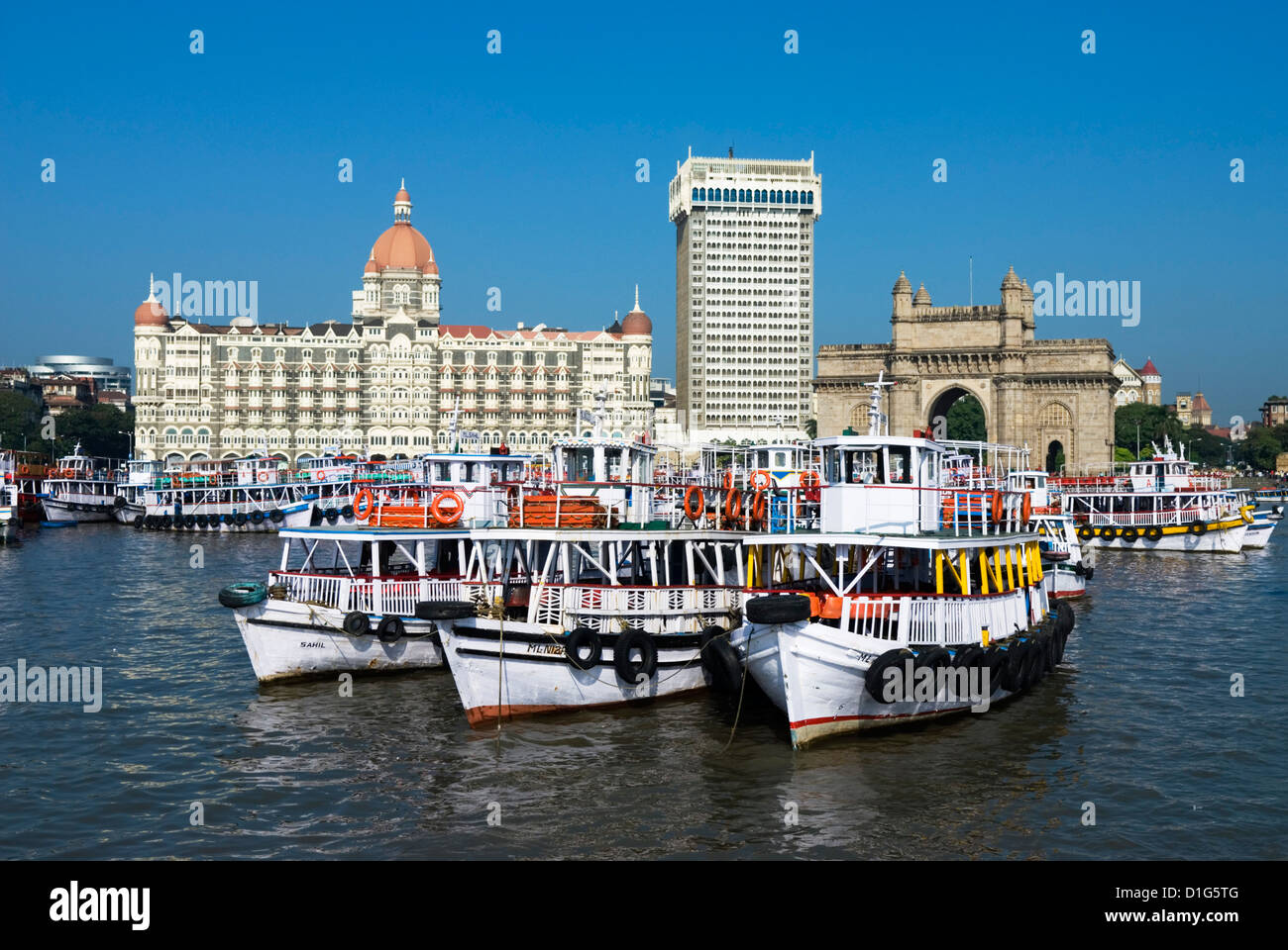 Waterfront with Taj Mahal Palace and Tower Hotel and Gateway of India ...