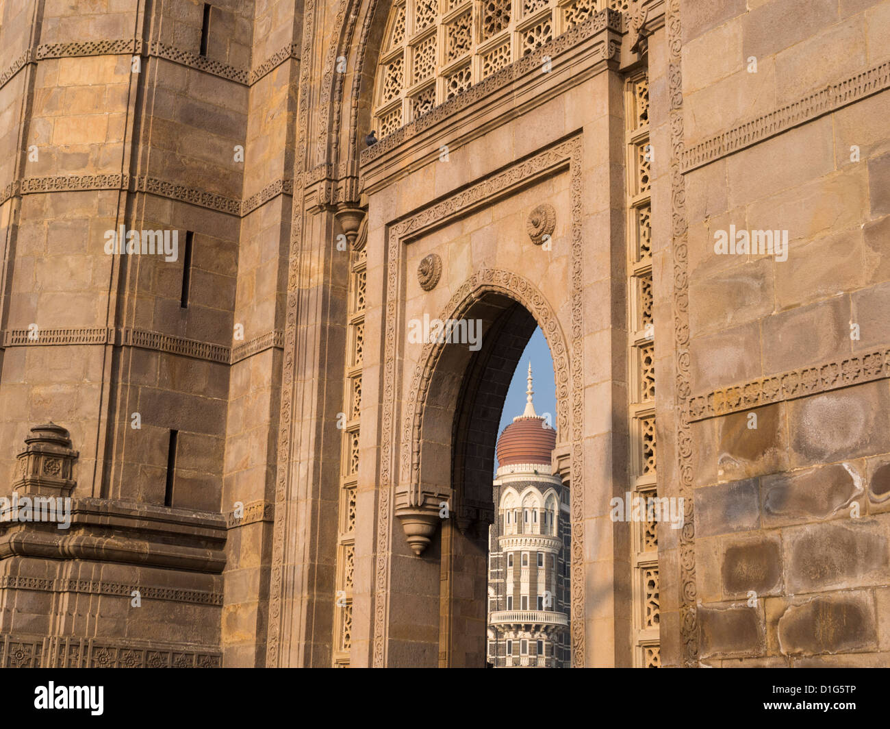 Mumbai india gate hi-res stock photography and images - Alamy