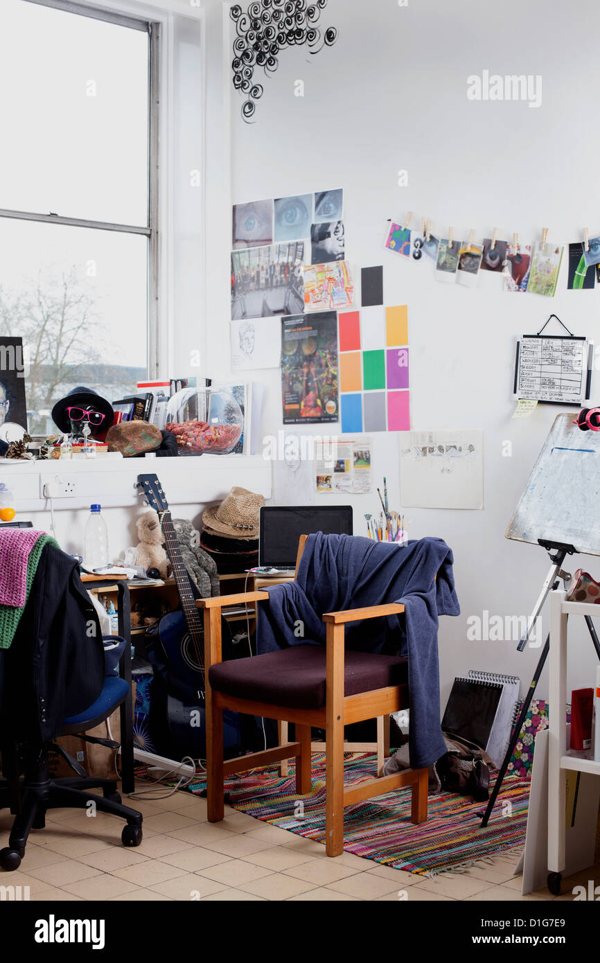 Independent artists hi-res stock photography and images - Alamy